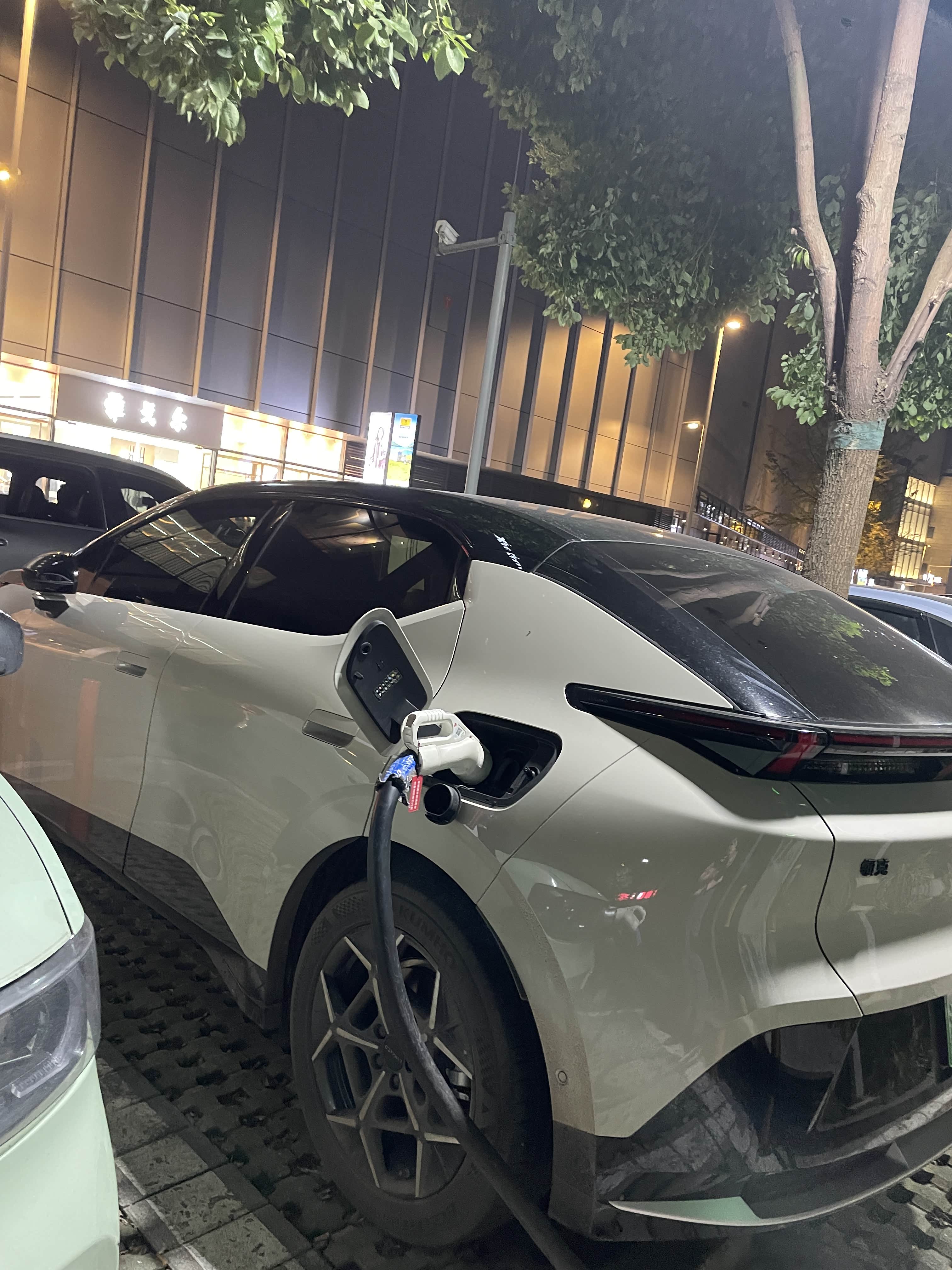 【图】充拼好电的Z20_领克Z20论坛_汽车之家论坛