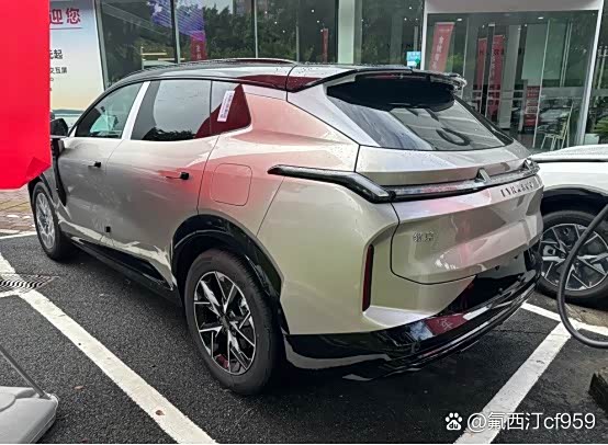 【图】全新领克08EM-P驾驶起来很自信_领克08 EM-P论坛_汽车之家论坛