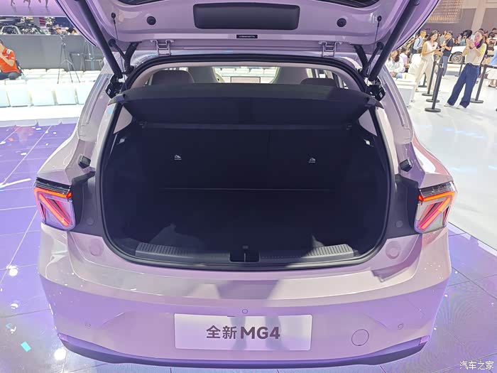 【图】【2025成都车展】极狐T1和MG4，这俩车你会怎么选？_极狐T1论坛_汽车之家论坛