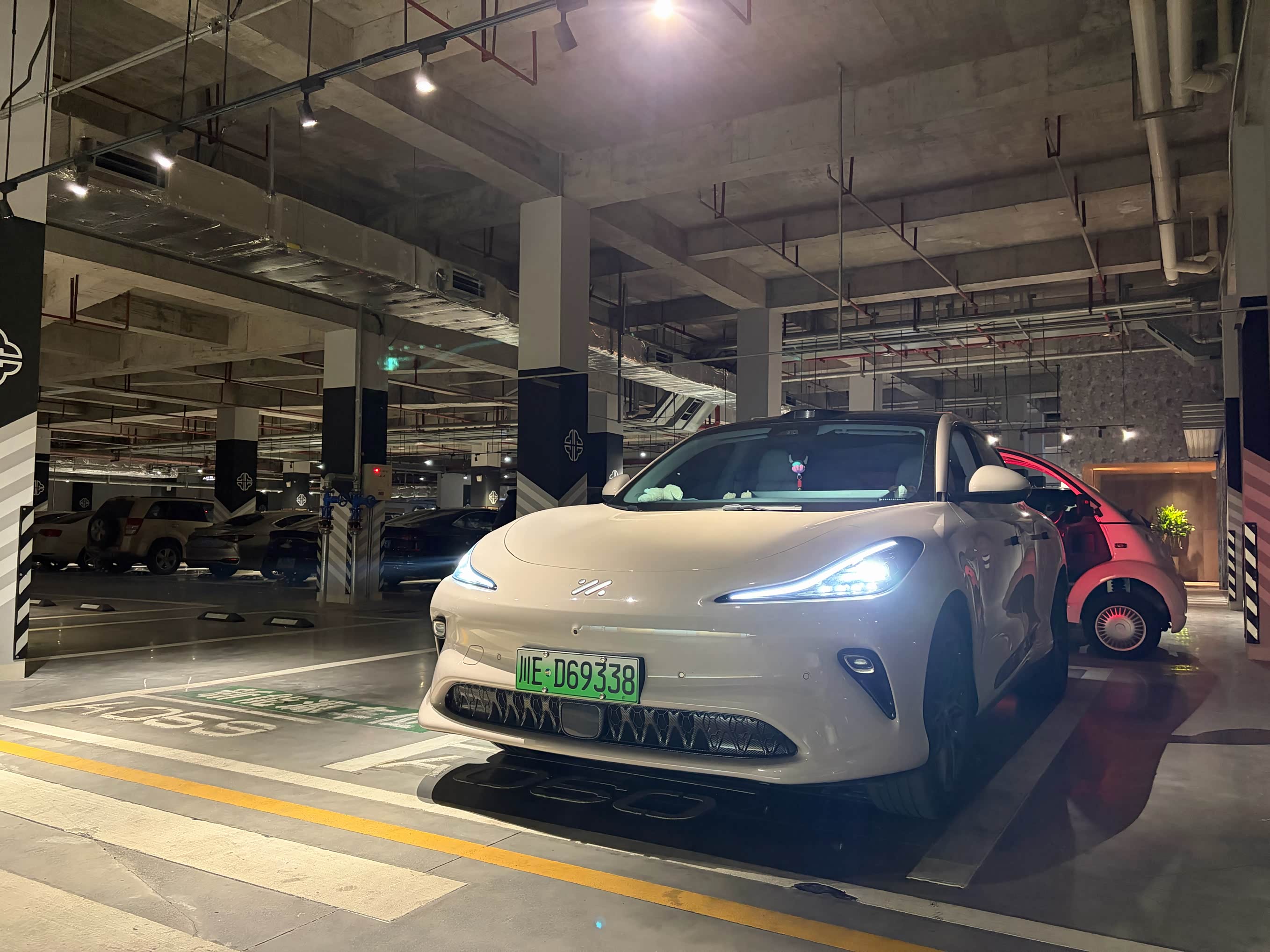 【图】LS6车主评LS9：旅行家用功能拉满，升级超戳痛点！_智己LS9论坛_汽车之家论坛