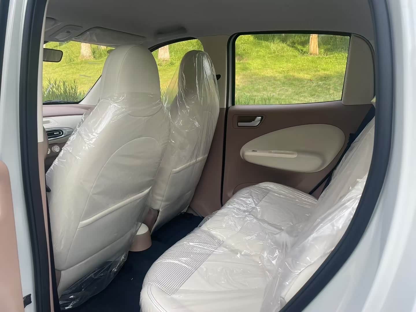 新到：全新五菱宏光MINI四门版 续航205带快慢充，带一年_宏光MINIEV论坛_手机汽车之家