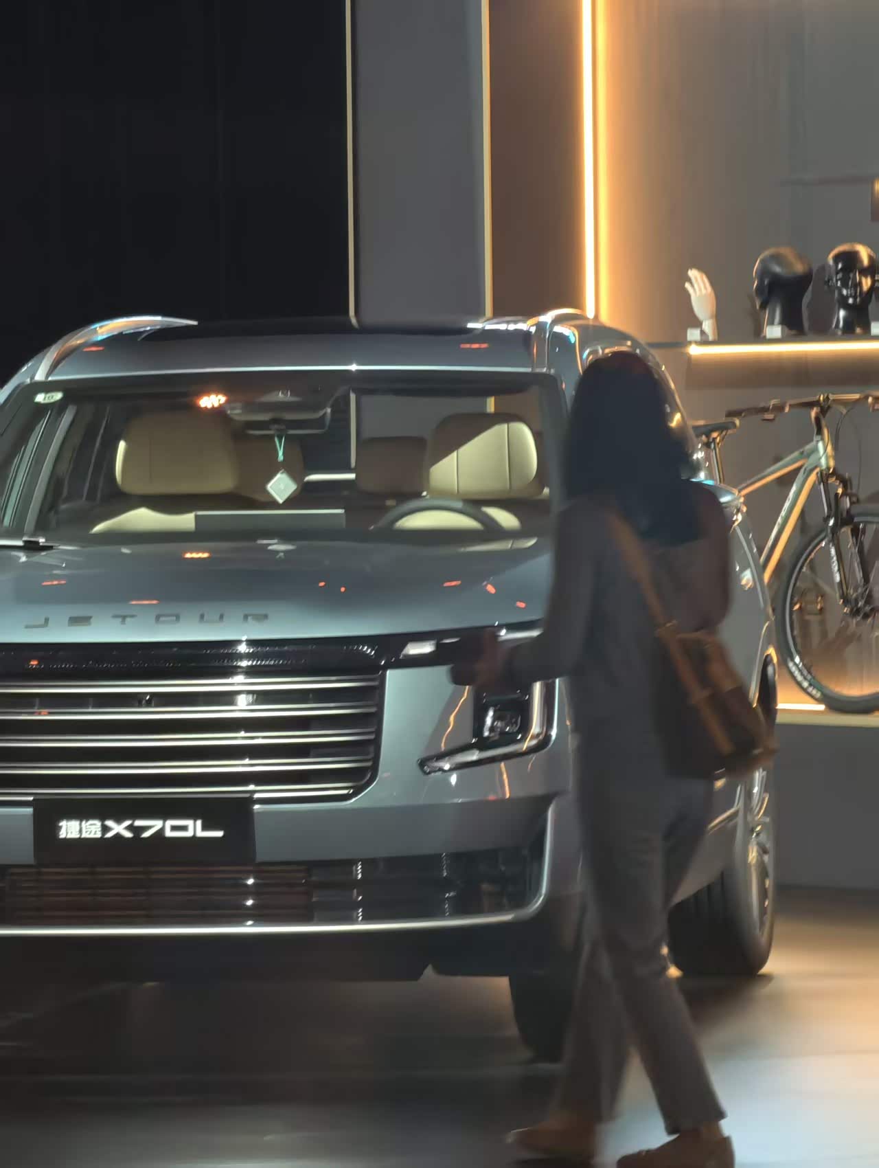 【图】美女配好车_捷途X70L论坛_汽车之家论坛