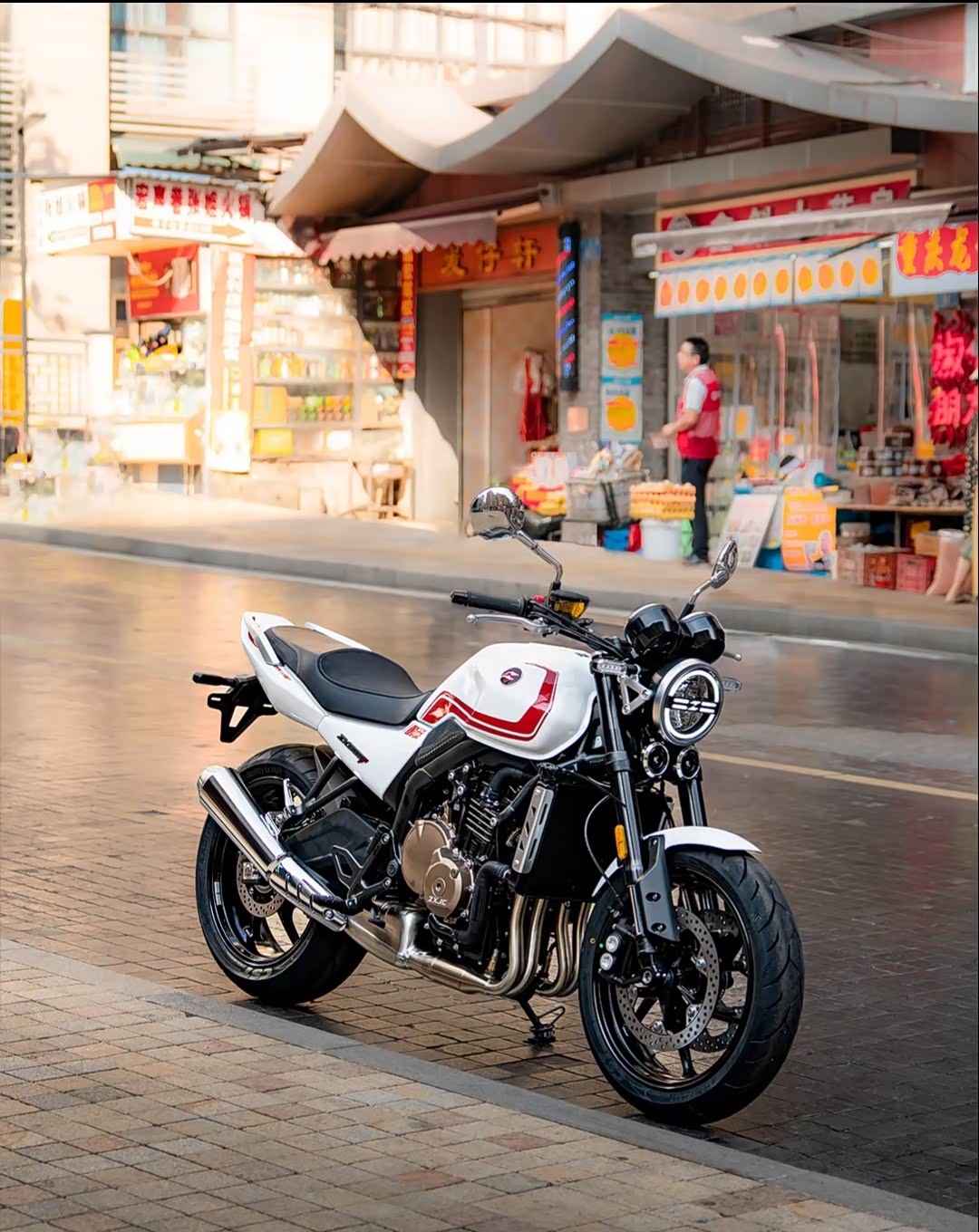 【图】#2025中国摩博会 真的被张雪500F复古风惊艳了_摩托车论坛_汽车之家论坛