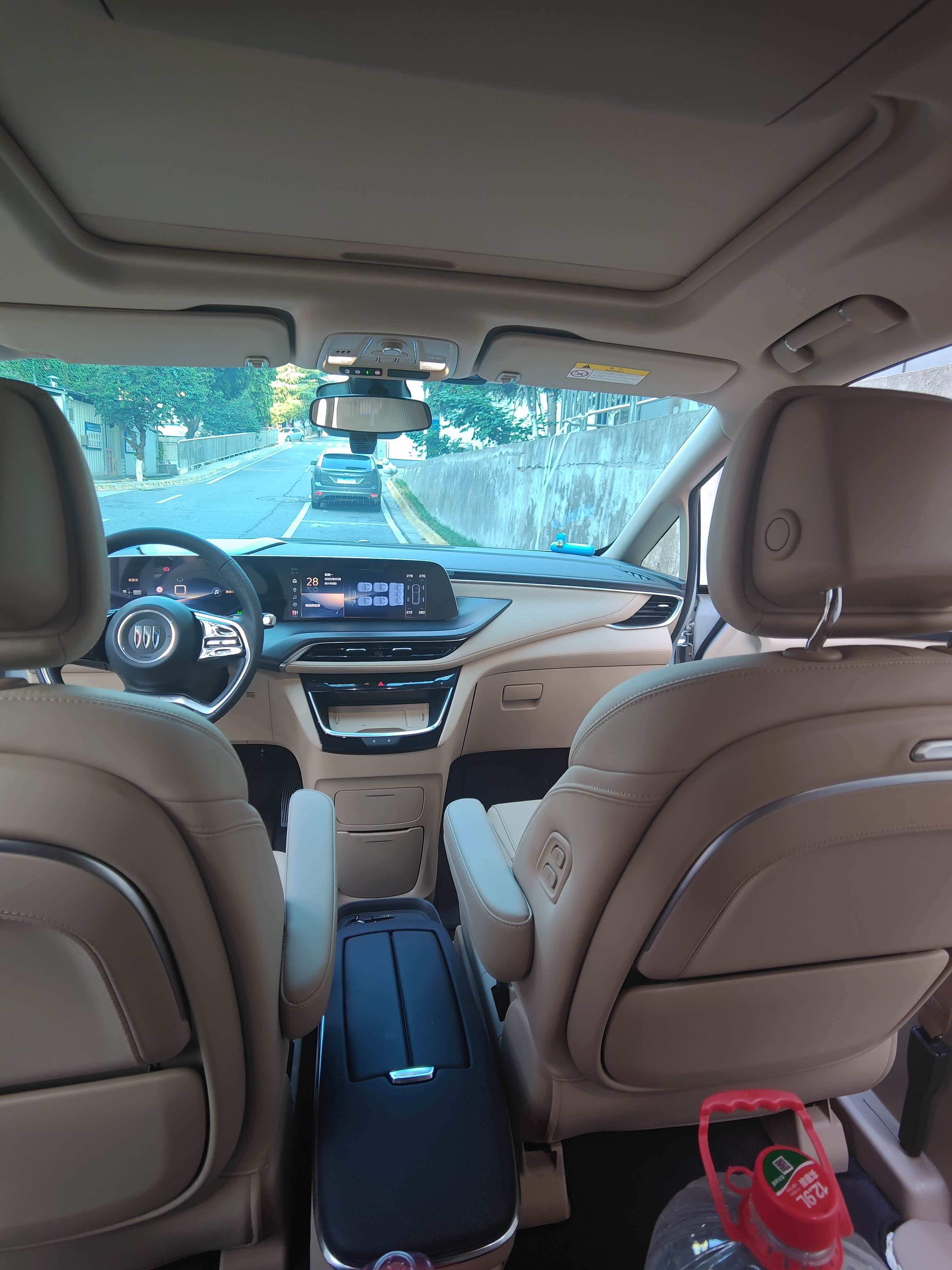 【图】到底是什么人在买GL8陆尚？_别克GL8论坛_汽车之家论坛