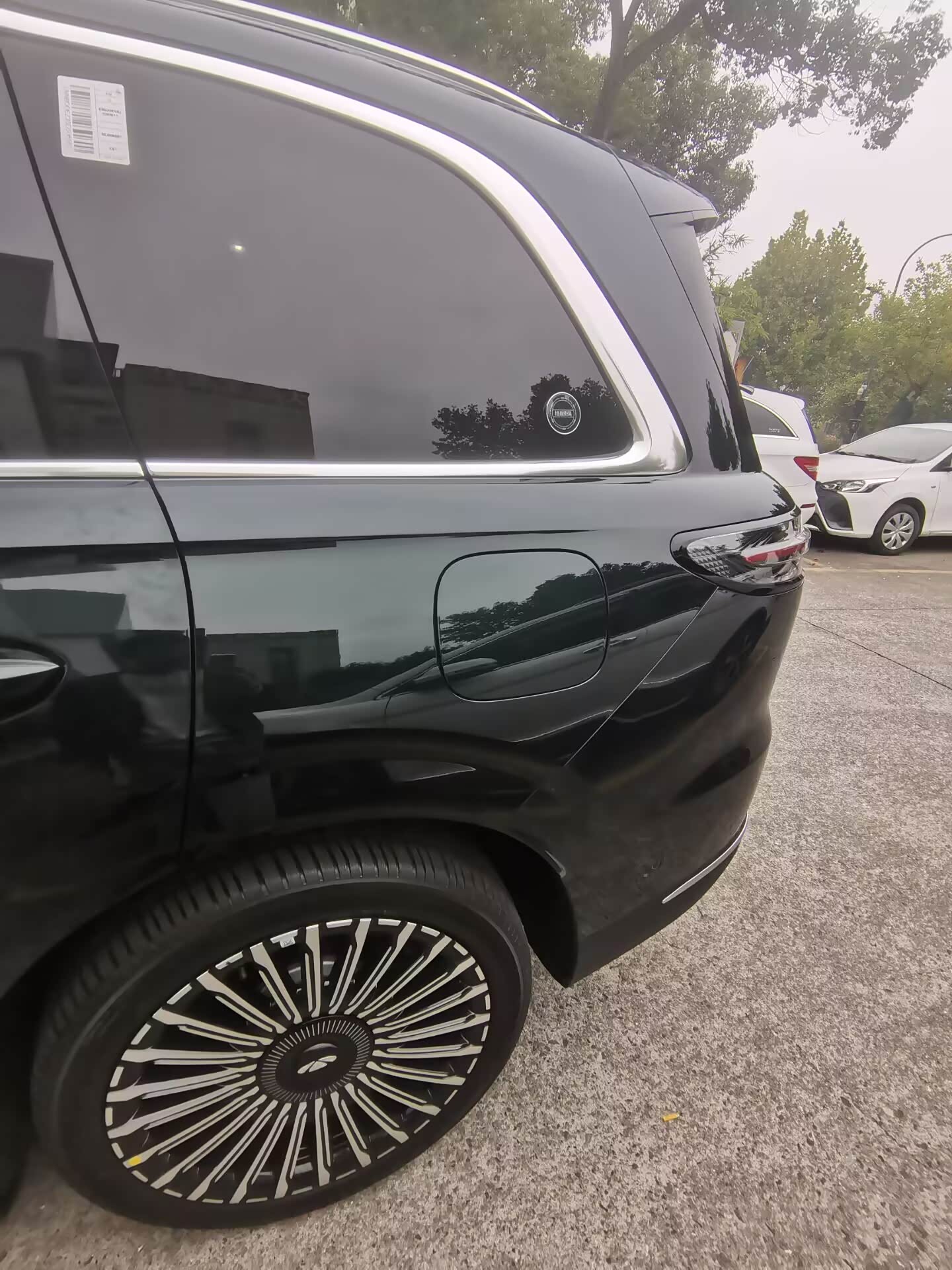 【图】#风云T11我的私人影院 风云T11冠以“移动IMAX影院”_风云T11论坛_汽车之家论坛