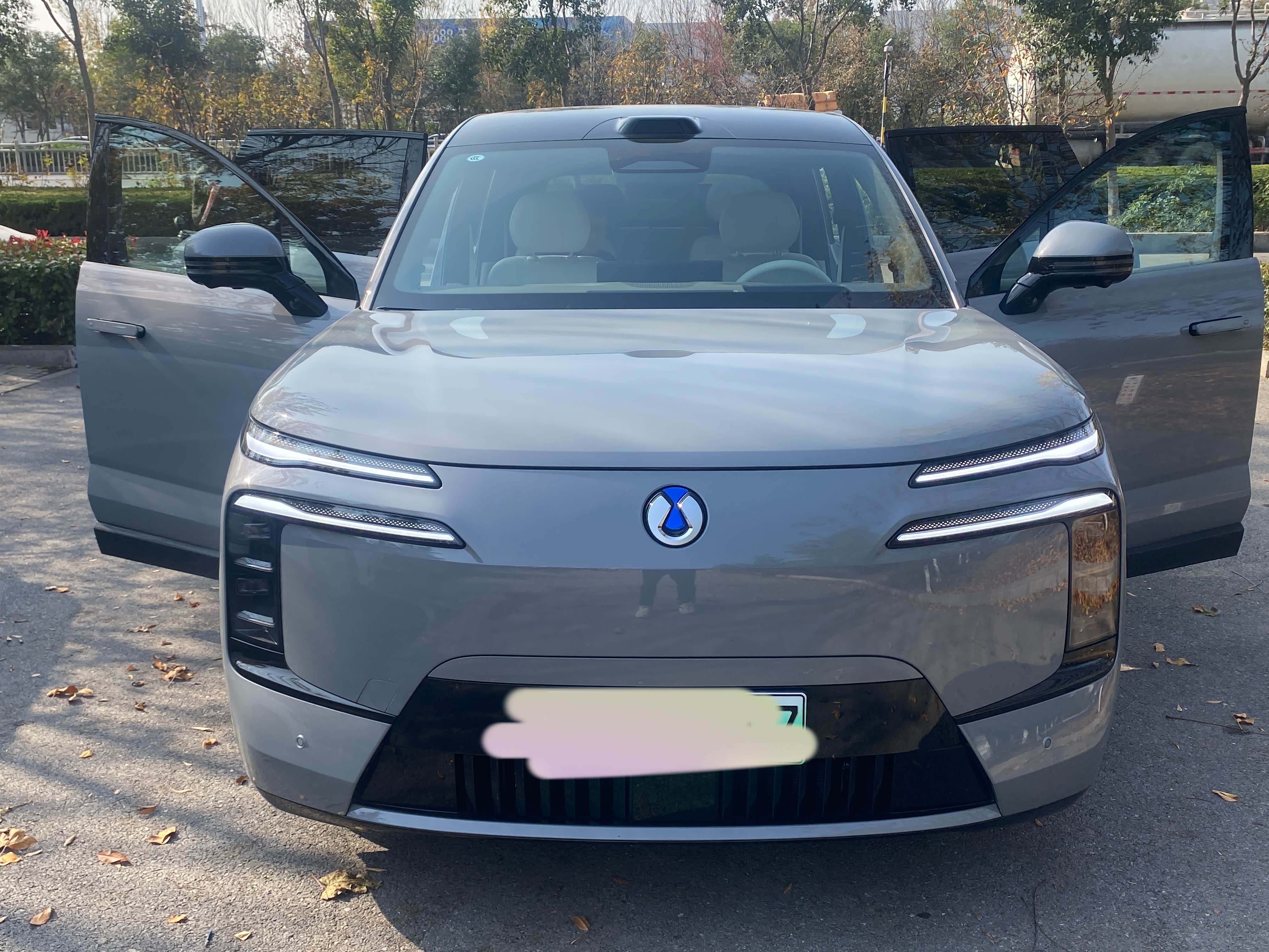 【图】N8l提车啦，用车喜悦分享_腾势N8L论坛_汽车之家论坛