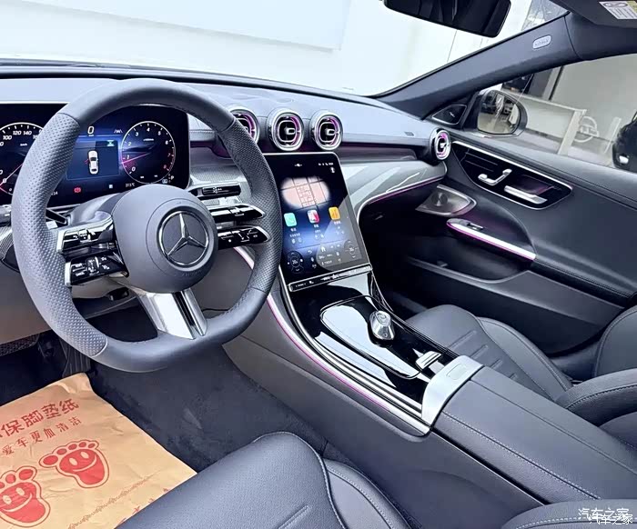 【图】25年奔驰c260L 皓夜 7000公里 原版原漆 欢迎来咨_奔驰C级论坛_汽车之家论坛