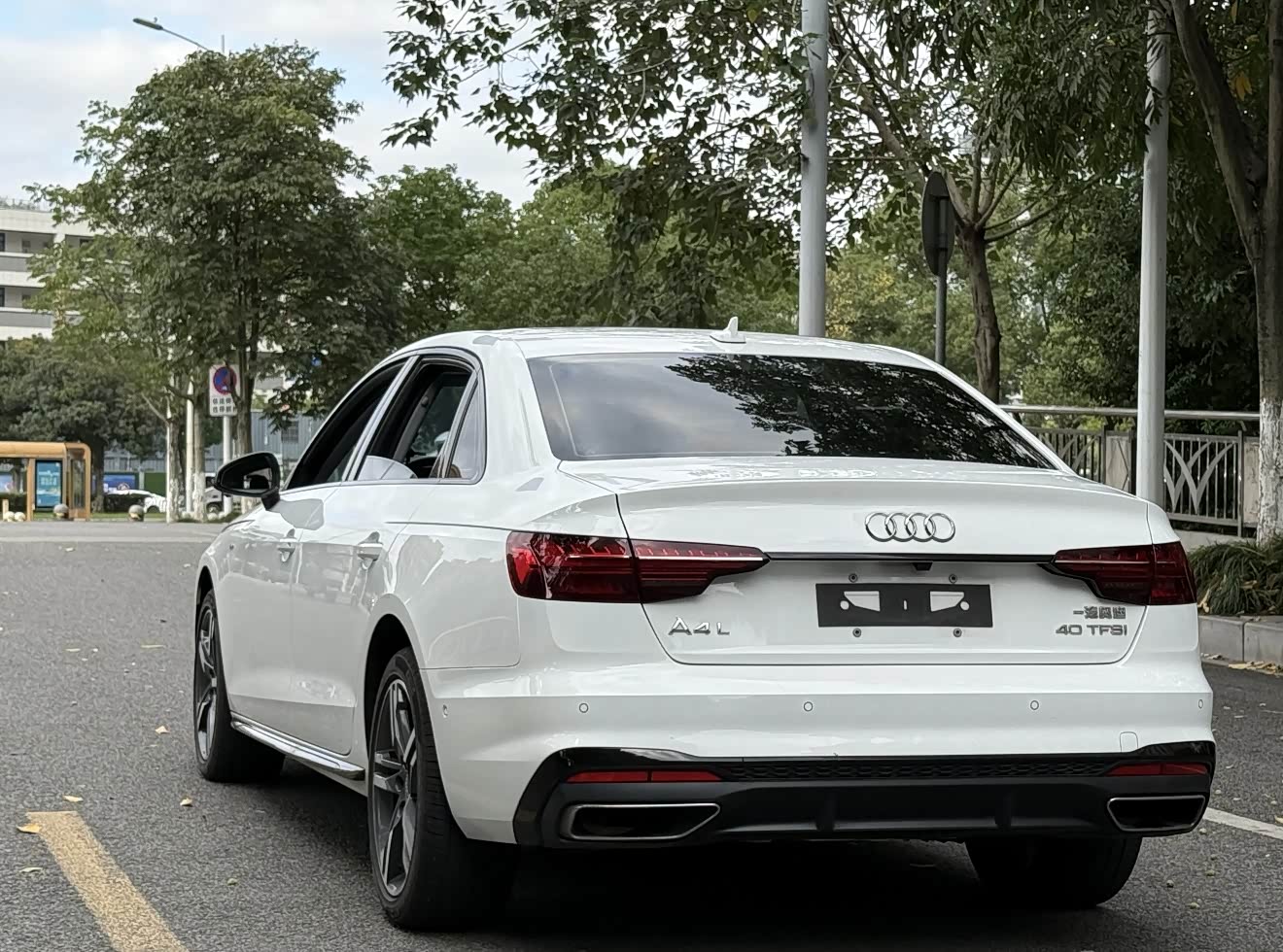【图】A4L 个人出售_奥迪A4L论坛_汽车之家论坛