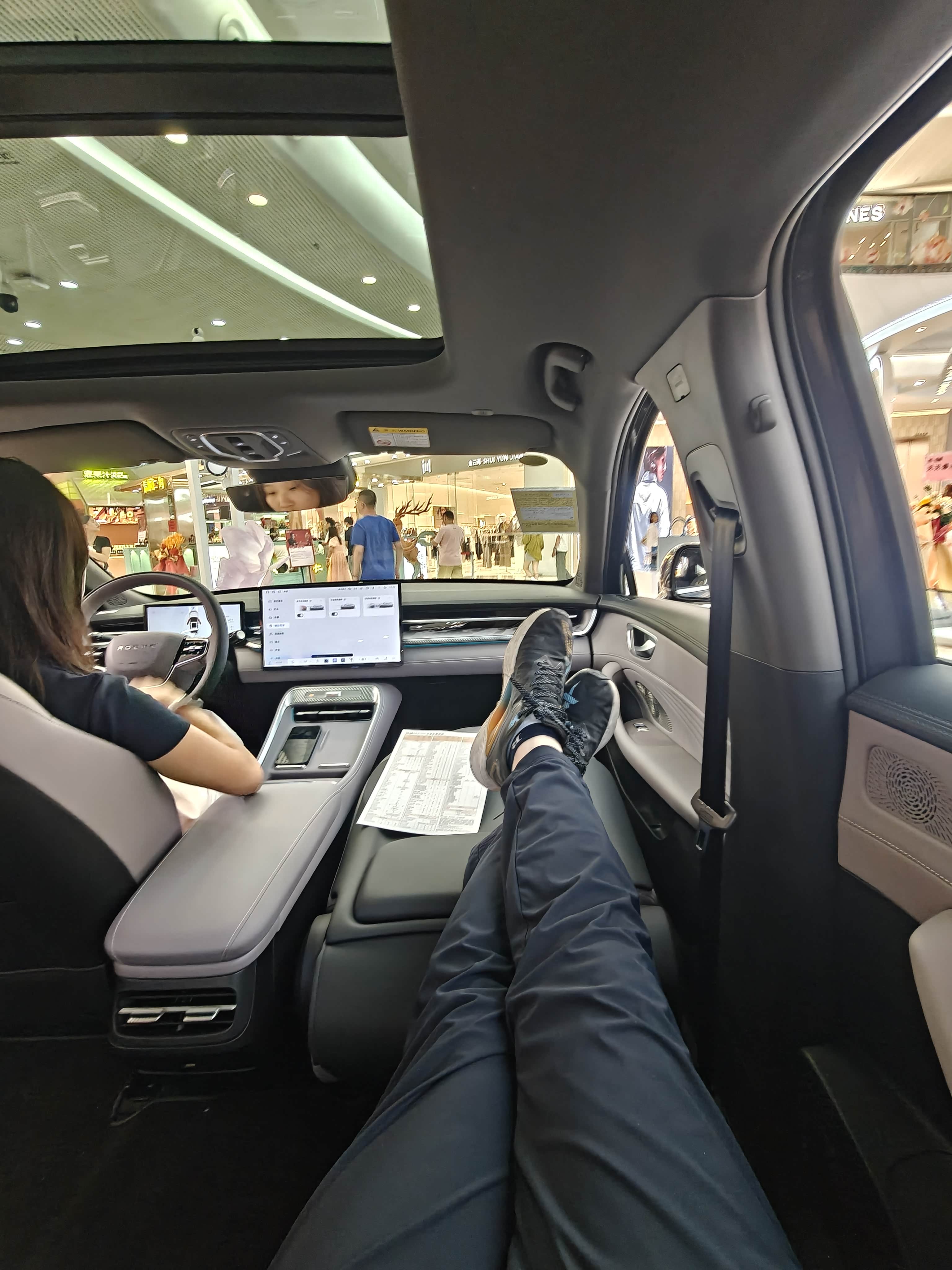 【图】荣威D7车主探店M7！番禺万达快闪店实拍，这些亮点很圈粉！_荣威M7 DMH论坛_汽车之家论坛