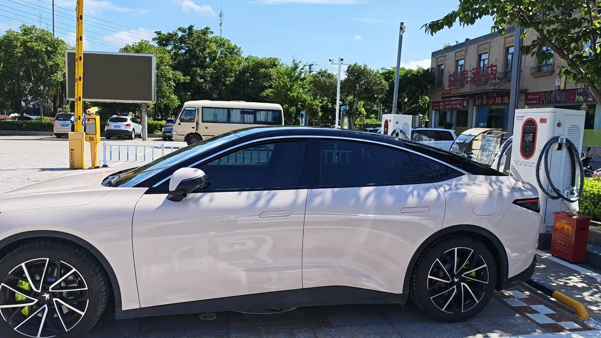 【图】与极狐阿尔法S5的提车之缘_极狐 阿尔法S5论坛_汽车之家论坛