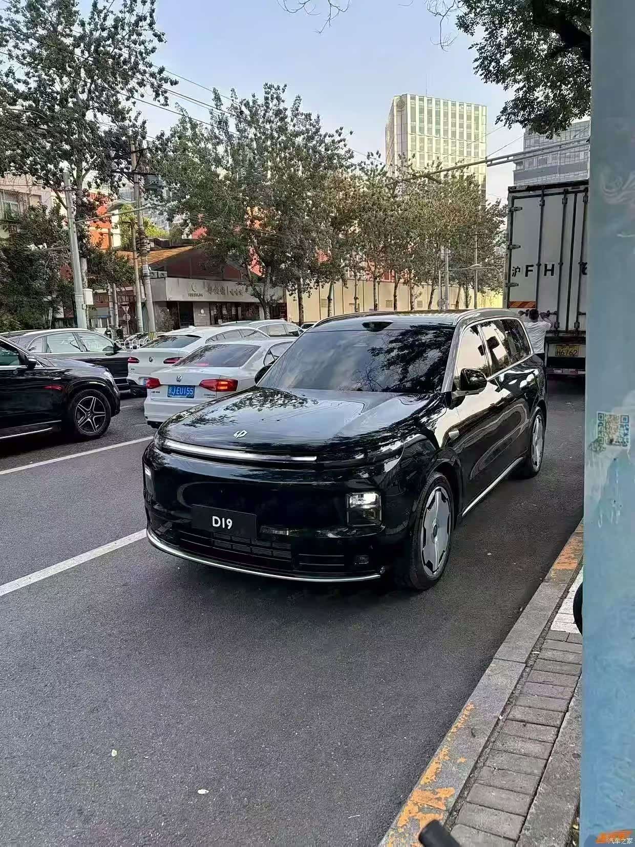 【图】零跑D19实车直击：这颜值，直接把“心动”焊在脸上！ 当零跑_零跑D19论坛_汽车之家论坛