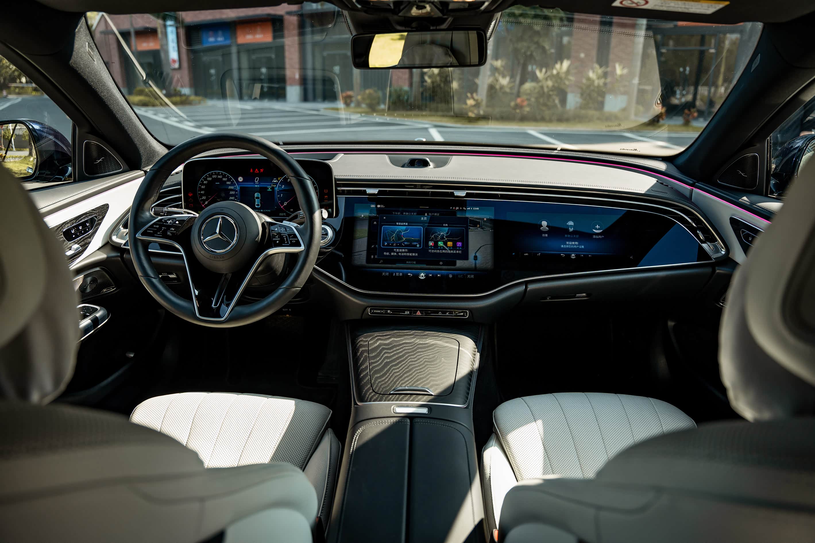 【图】时过境迁 奔驰E300L依然是风度翩翩的美男子_奔驰E级论坛_汽车之家论坛