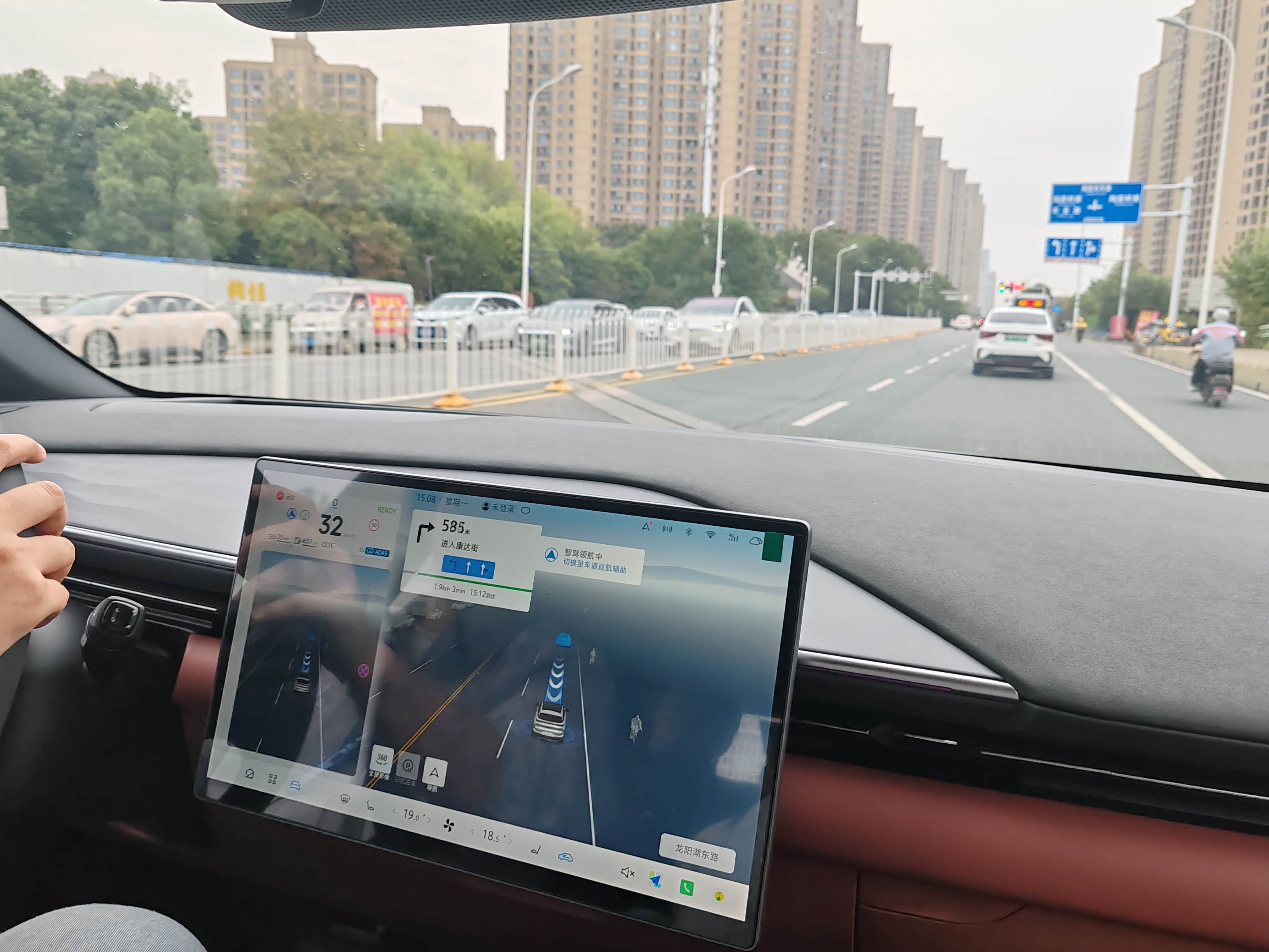 【图】试驾极狐全新阿尔法T5城区NOA：12万级智驾的惊喜答卷_极狐 阿尔法T5论坛_汽车之家论坛