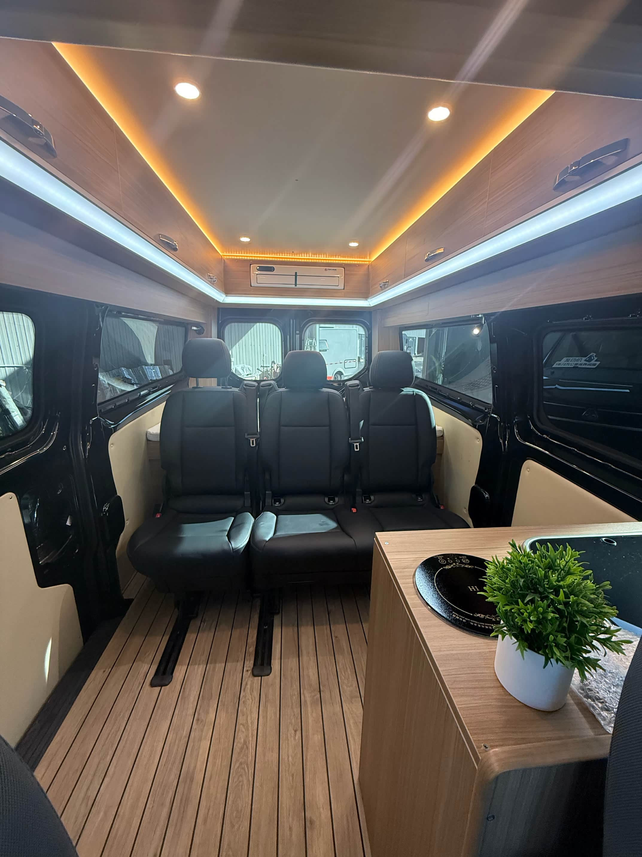 【图】厂家展车一次未用 全新状态 【品牌车型】福特V362B型车_房车论坛_汽车之家论坛