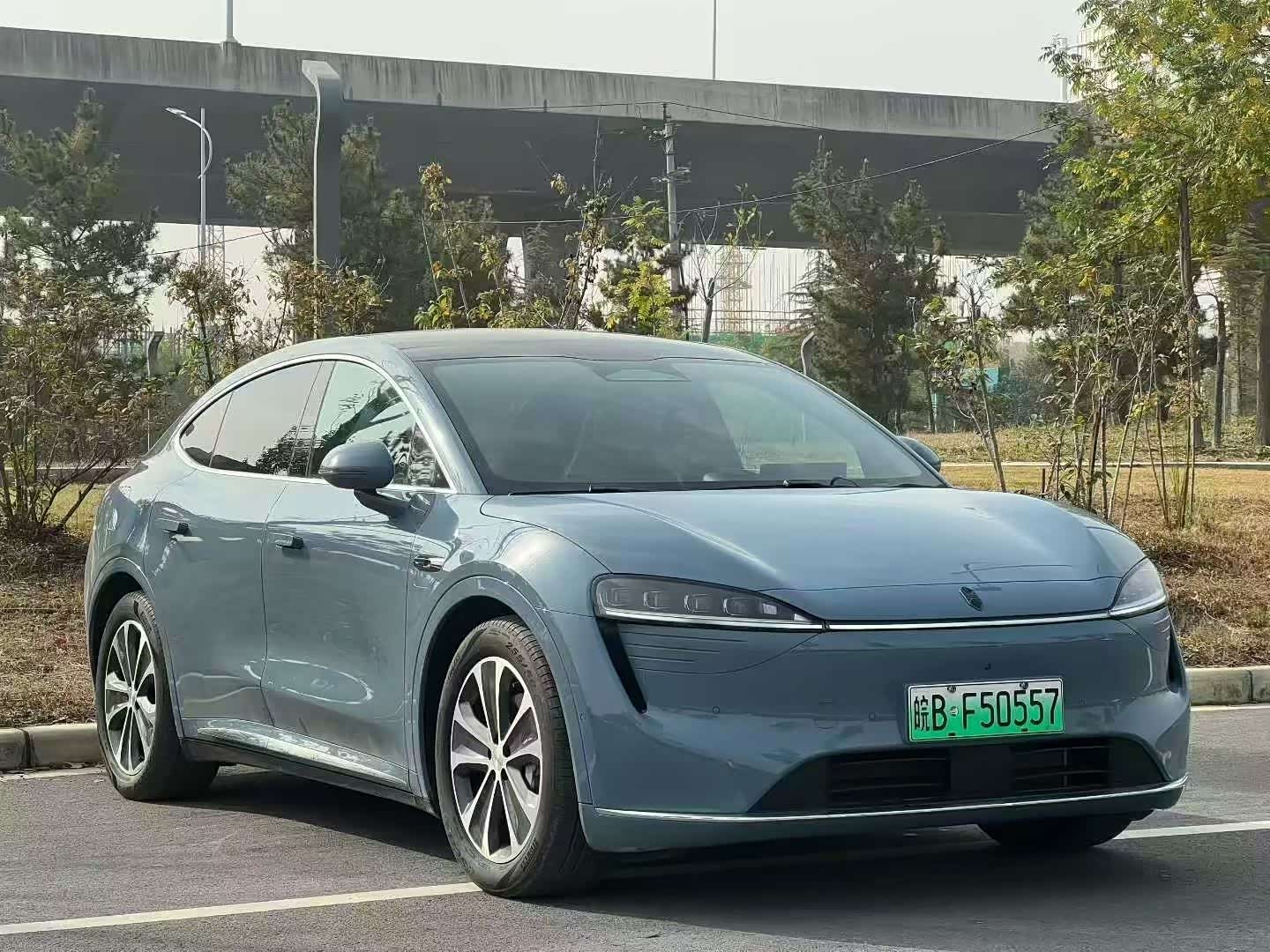 【图】新到刚上牌一个月25年智界R7，25款251km增程max，_智界R7论坛_汽车之家论坛