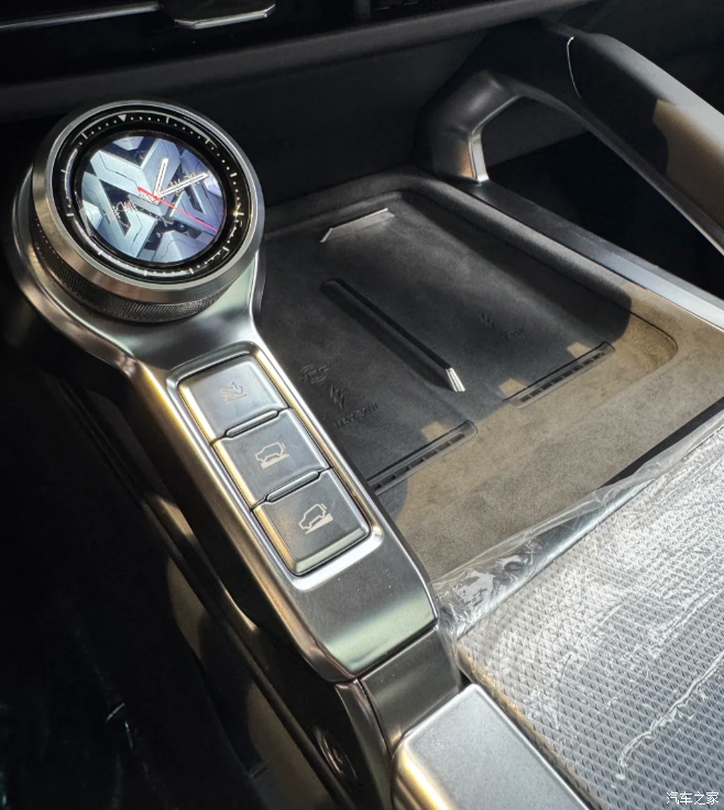 【图】坦克500hi4zVS猛士M817，聊聊我个人看车体验_猛士M817论坛_汽车之家论坛