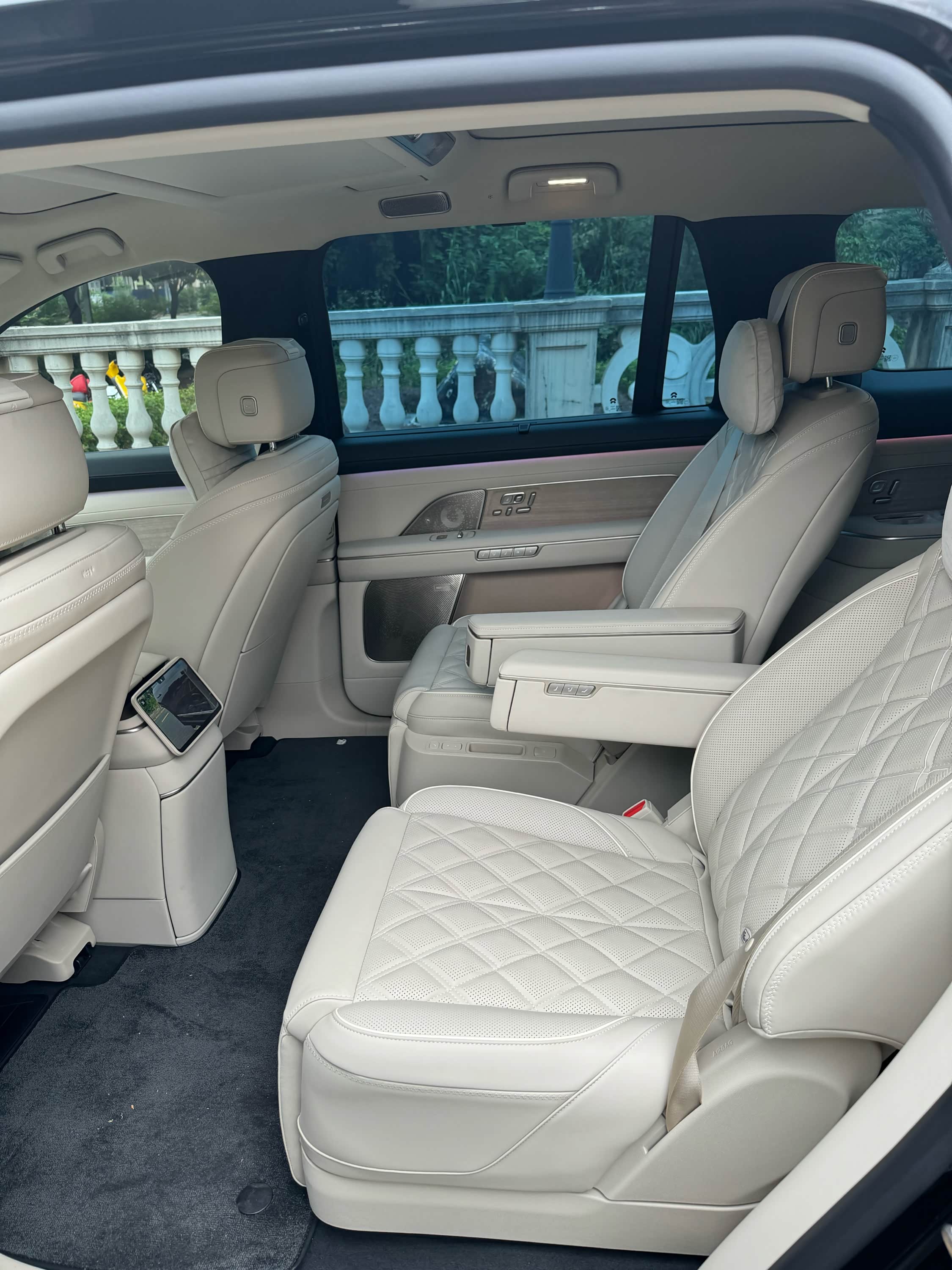 【图】奔驰MPV置换蔚来3代ES8，可还行？_蔚来ES8论坛_汽车之家论坛