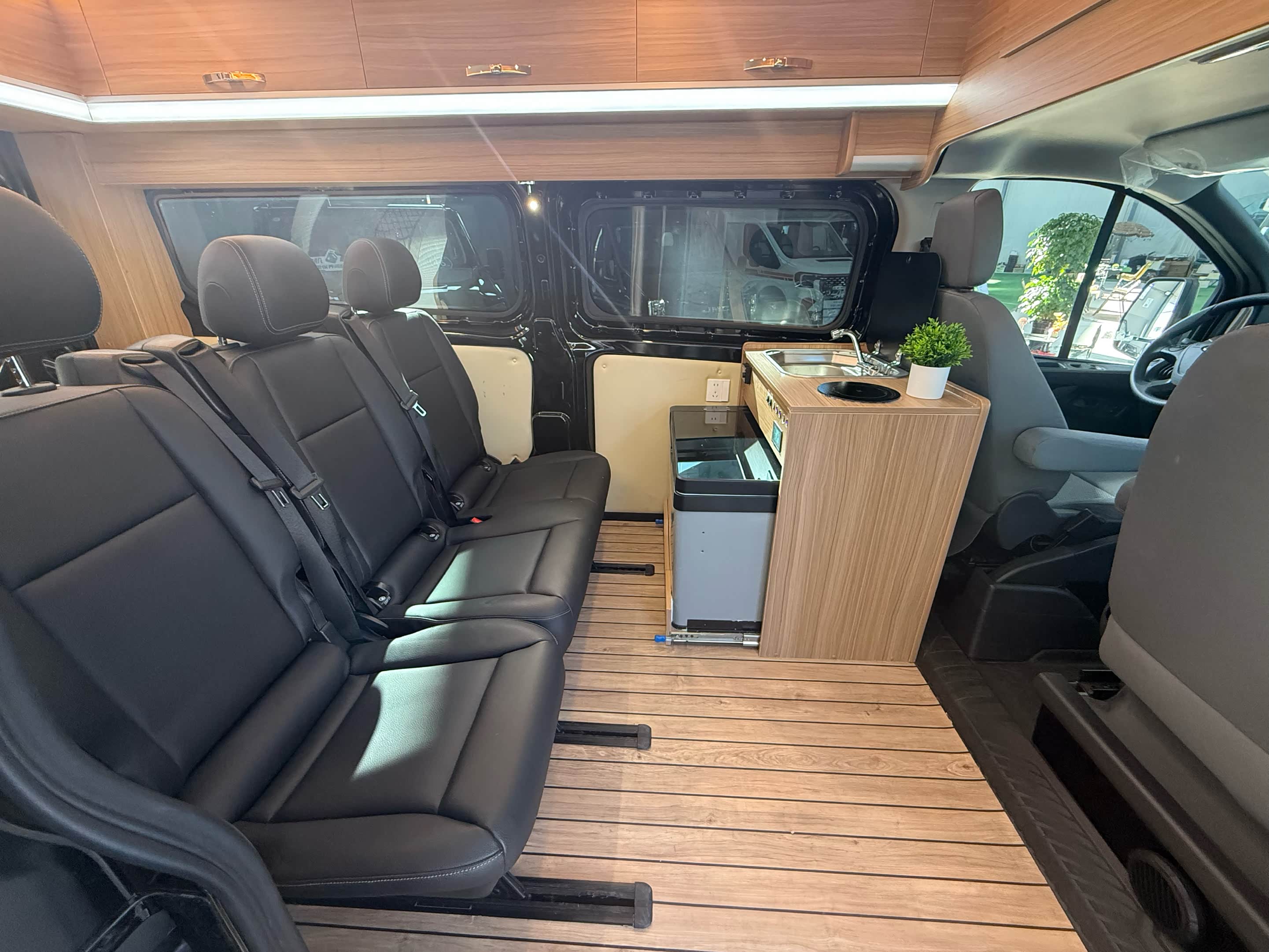 【图】厂家展车一次未用 全新状态 【品牌车型】福特V362B型车_房车论坛_汽车之家论坛