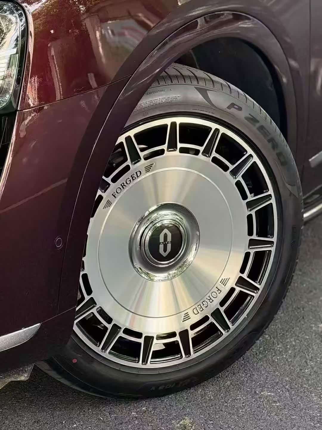 【图】问界M9 M8 改装国产锻造 轮毂上车展示_问界M8论坛_汽车之家论坛