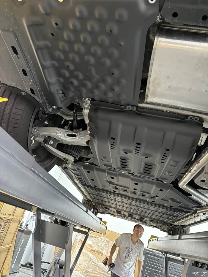 【图】雅丹黑问界 M9 52 度增程版提车后_问界M9论坛_汽车之家论坛