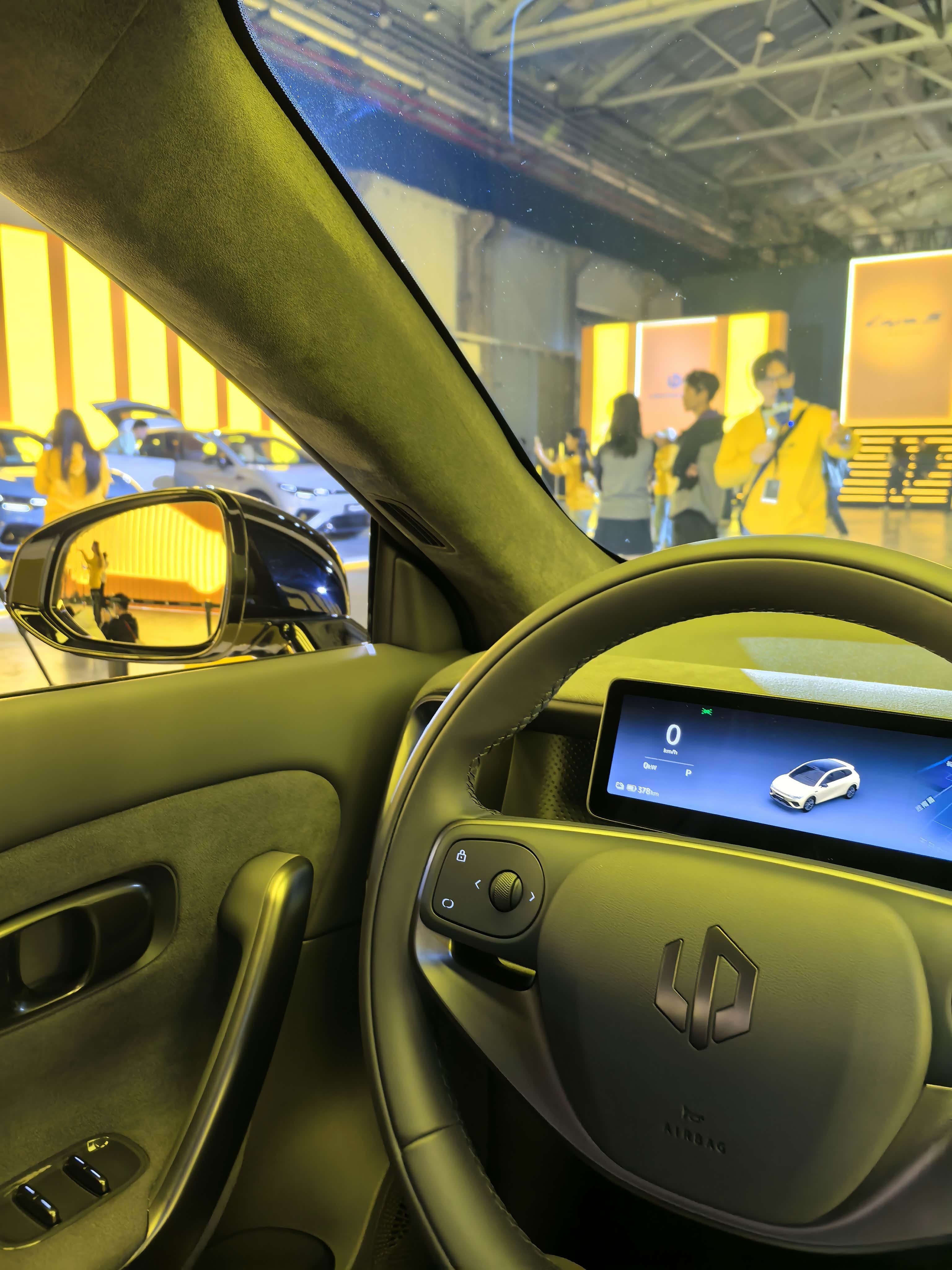 【图】Lafa5发布会第一视角解读:“同级唯一”？_零跑Lafa5论坛_汽车之家论坛