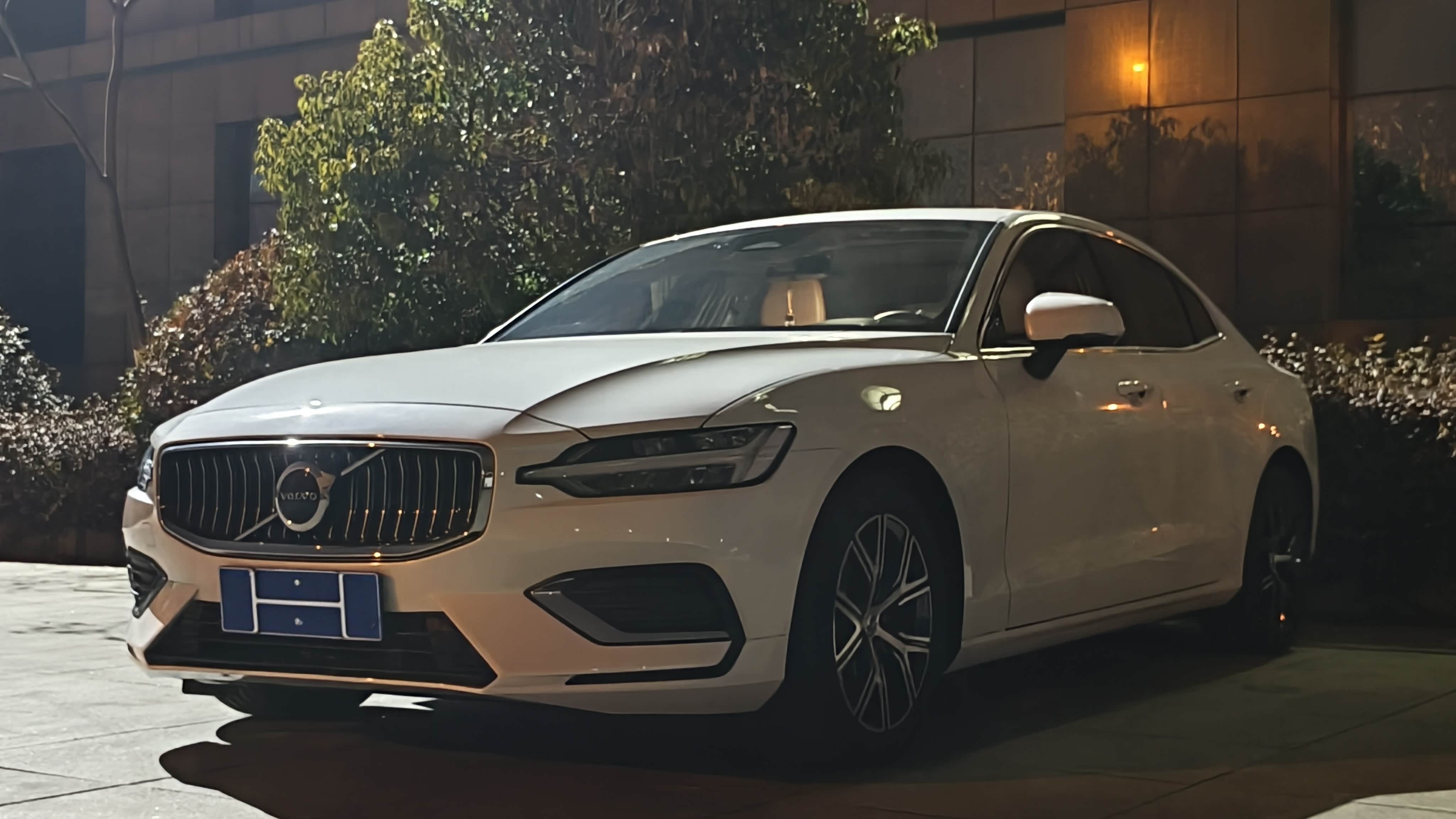 【图】25款S60驾驶感受及沃尔沃精品麋鹿玩偶推荐_沃尔沃S60论坛_汽车之家论坛