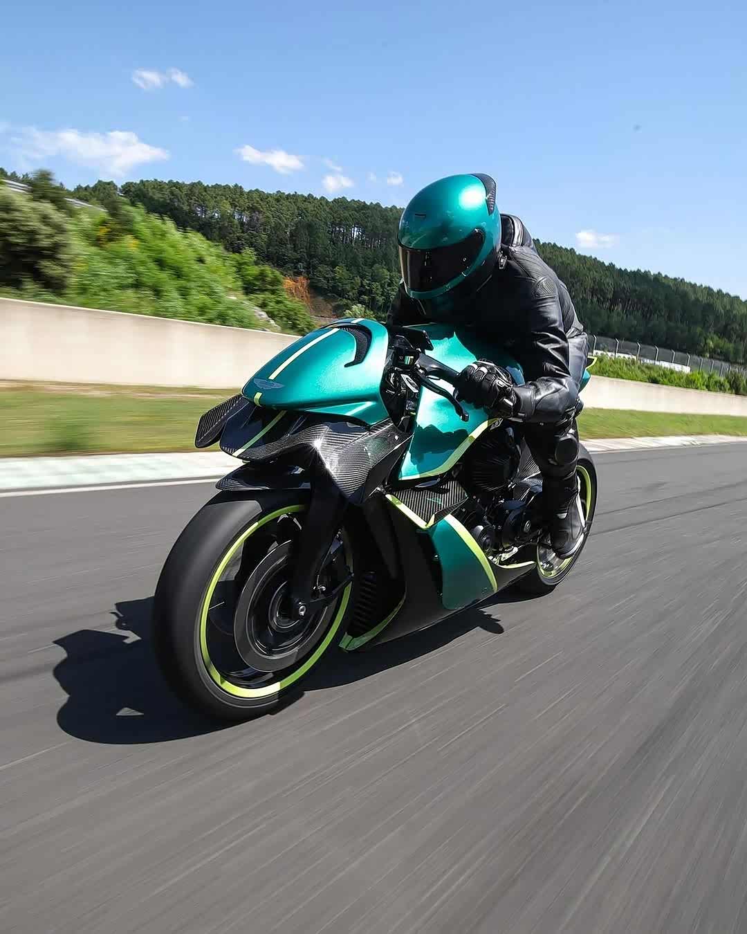 【图】全球限量88台的阿斯顿·马丁AMB 001 Pro_摩托车论坛_汽车之家论坛