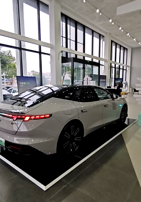 【图】专程体验领克10EM-P的原创设计外观和内饰！_领克10 EM-P论坛_汽车之家论坛