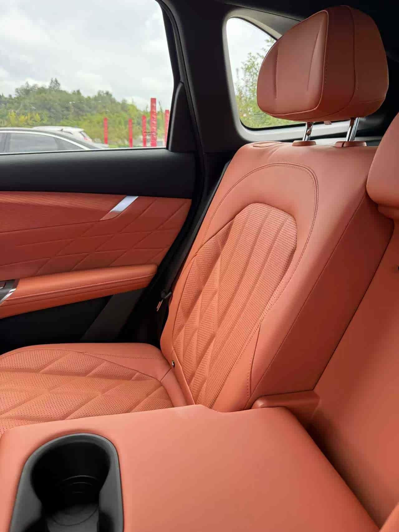 【图】四代CS75P的后排能跷二郎腿我试过了_长安CS75PLUS论坛_汽车之家论坛