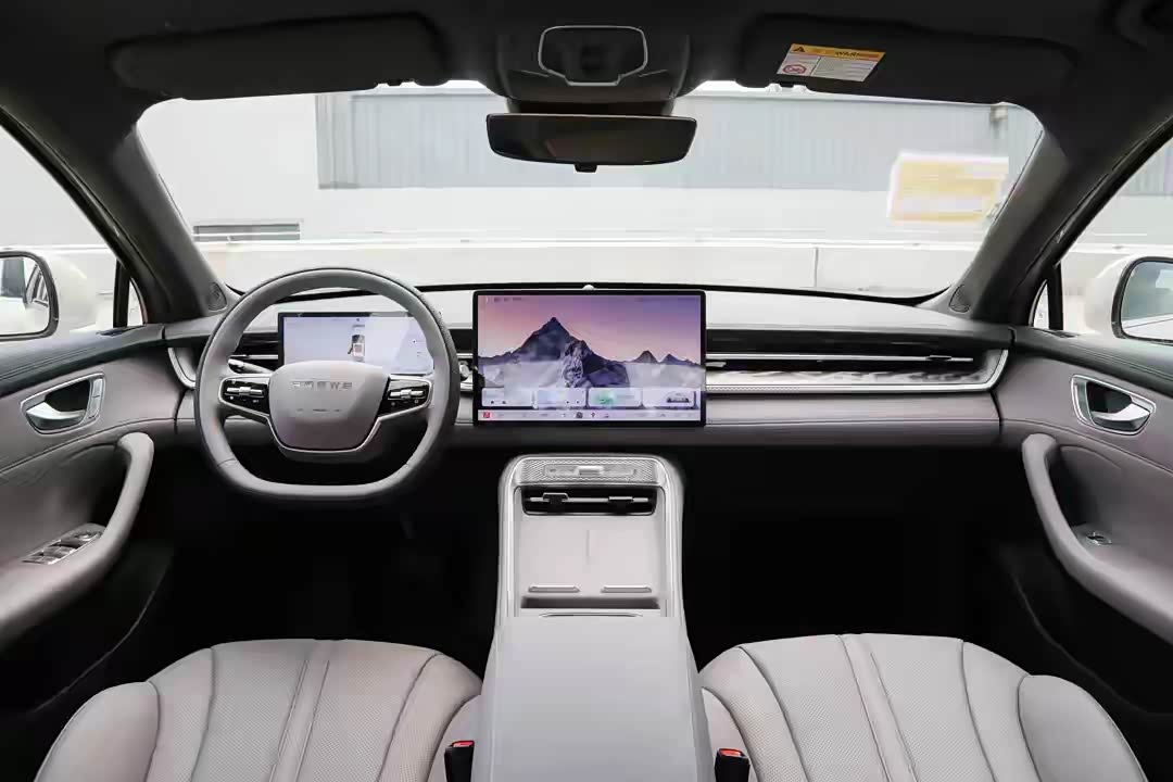 【图】实拍荣威M7：9.78万起的B级插混，到店体验后我心动了！_荣威M7 DMH论坛_汽车之家论坛