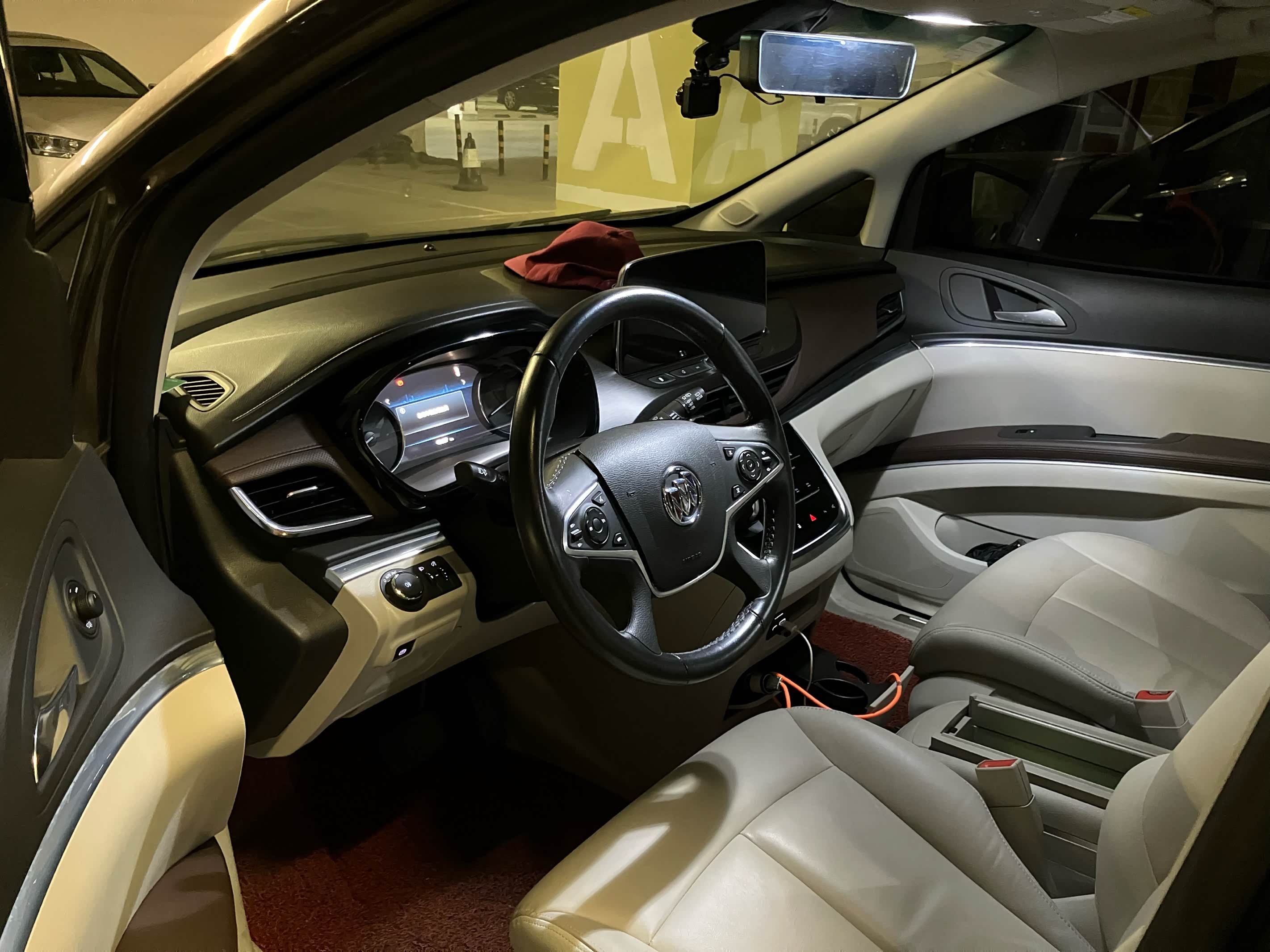 【图】别克gl8，20款公务尊贵，20年底上牌，苏牌，全车隐形车衣_别克GL8论坛_汽车之家论坛