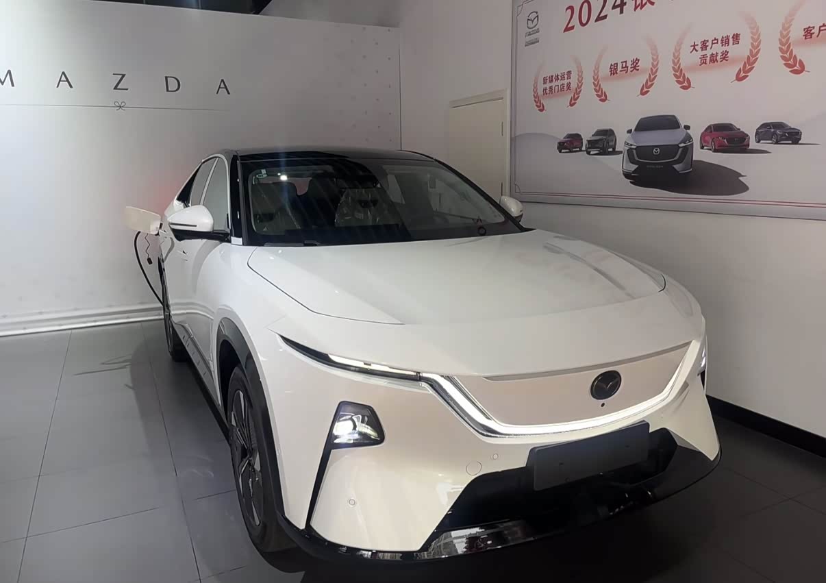 【图】我的天呢，王心凌竟然是ez60的代言人_马自达EZ-60论坛_汽车之家论坛