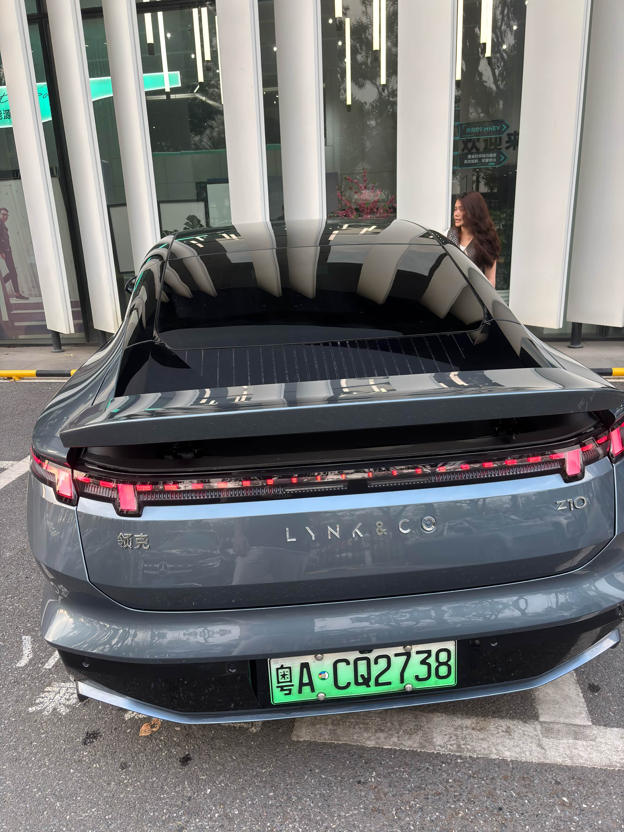 【图】领克Z10座舱体验：日常用着顺手的细节设计 坐进领克Z10座_领克Z10论坛_汽车之家论坛