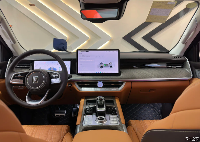 【图】坦克500hi4zVS猛士M817，聊聊我个人看车体验_猛士M817论坛_汽车之家论坛