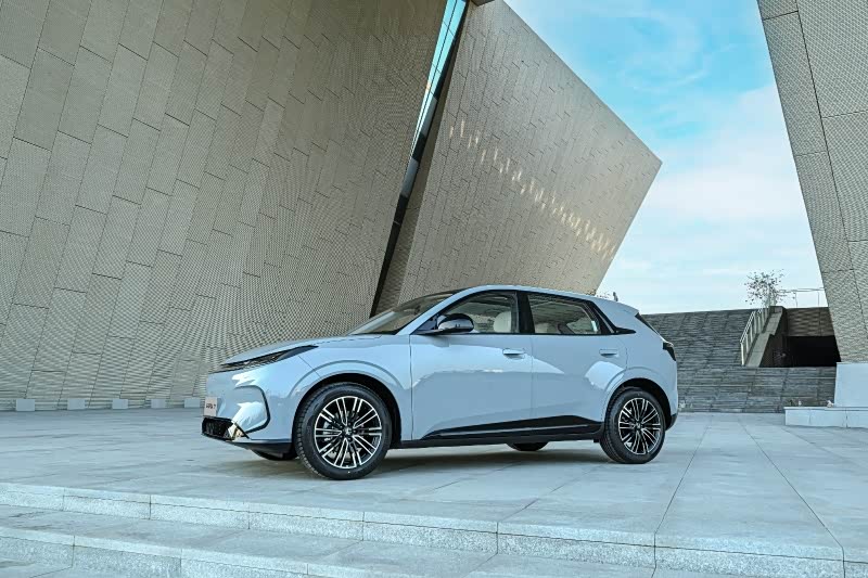 【图】极狐T1对战MG4 6.88万起舒适性完胜_极狐T1论坛_汽车之家论坛