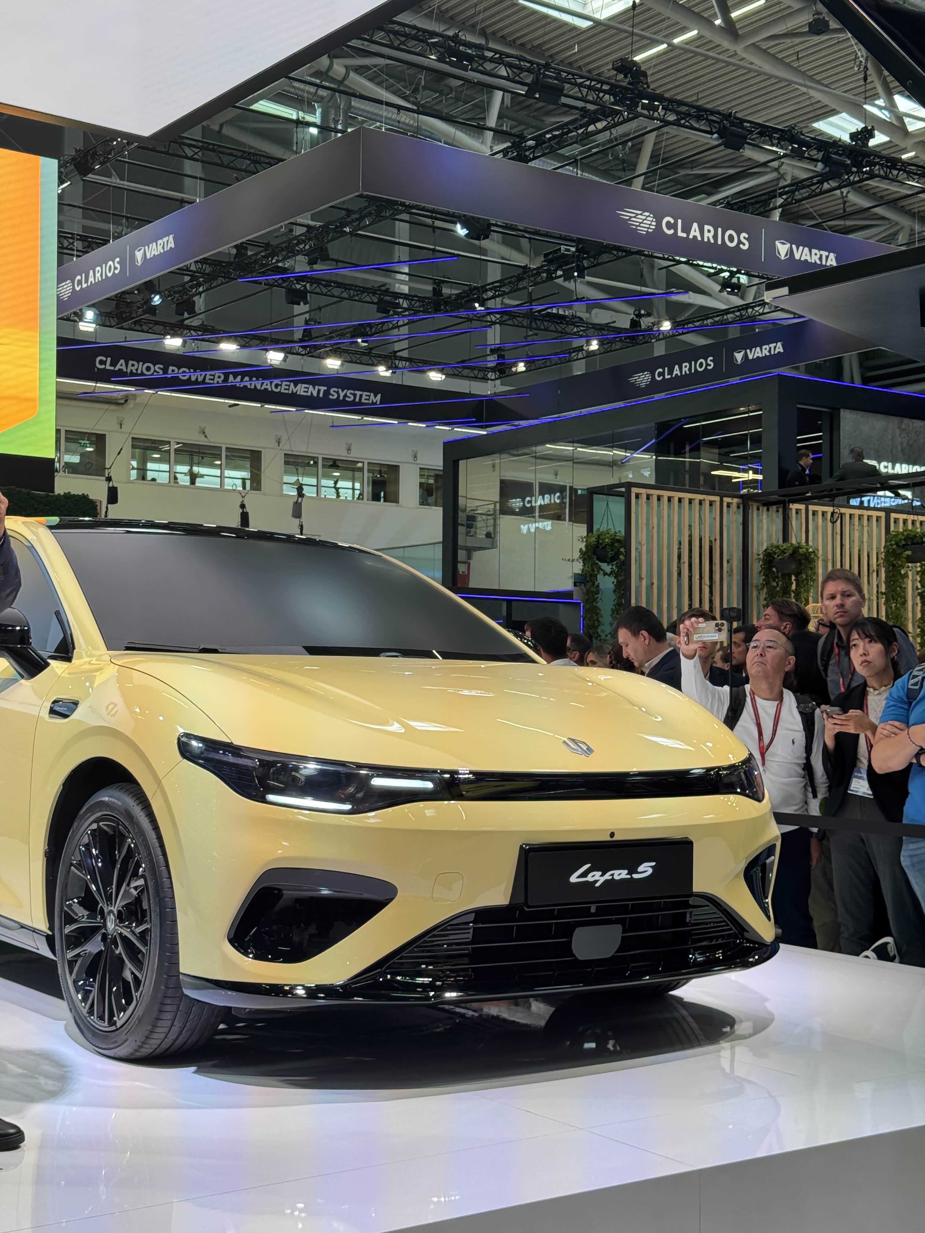 【图】惊艳全场的零跑Lafa5首秀_零跑Lafa5论坛_汽车之家论坛