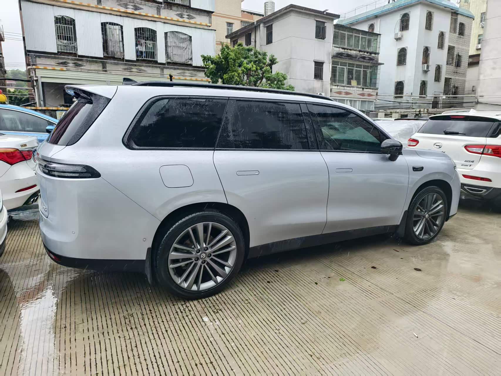 【图】零跑C16：我的移动大床房，15万级SUV的“躺平”革命！_零跑C16论坛_汽车之家论坛