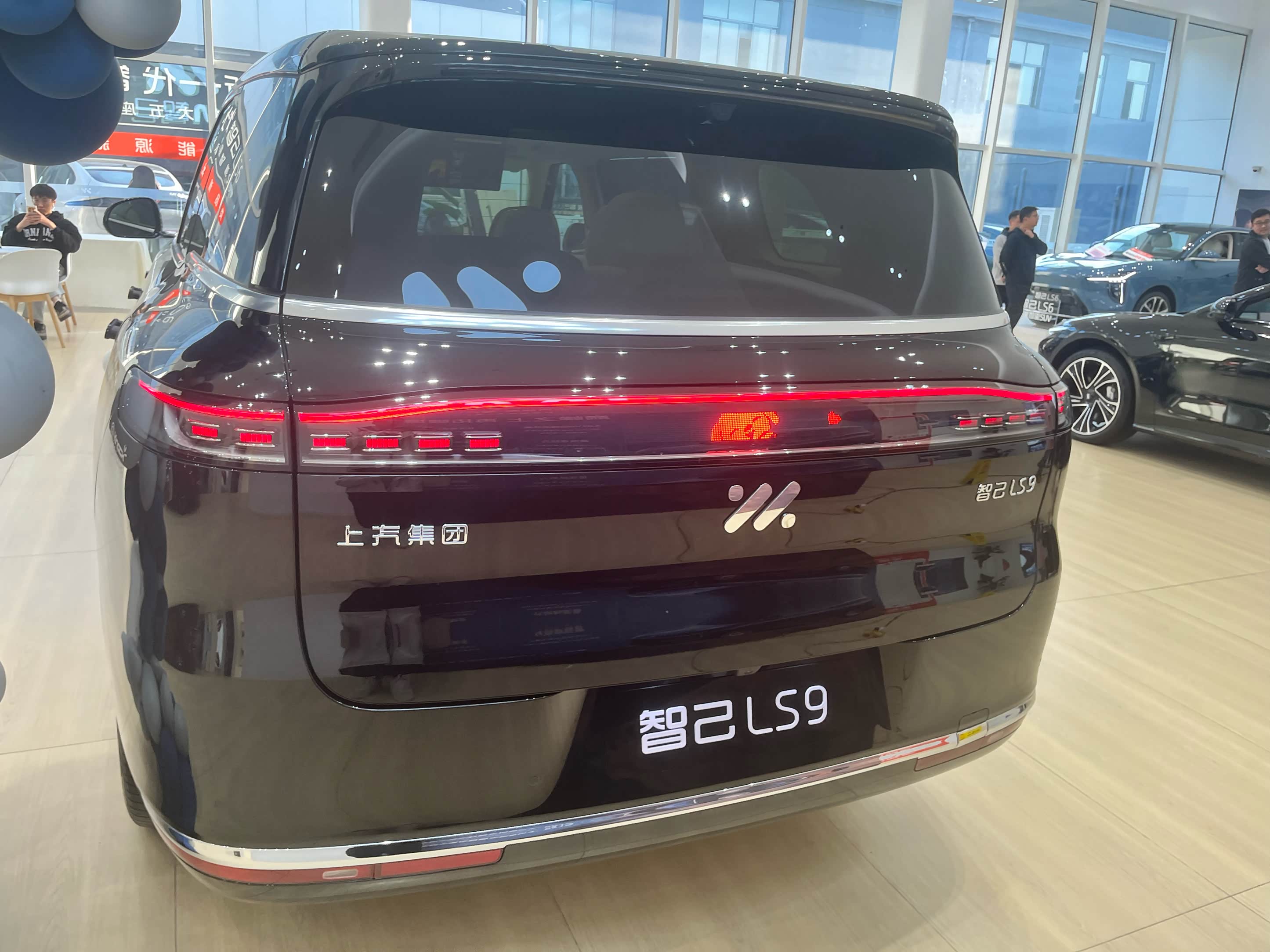 【图】智己 LS9 嘉定颛桥探店实录_智己LS6论坛_汽车之家论坛