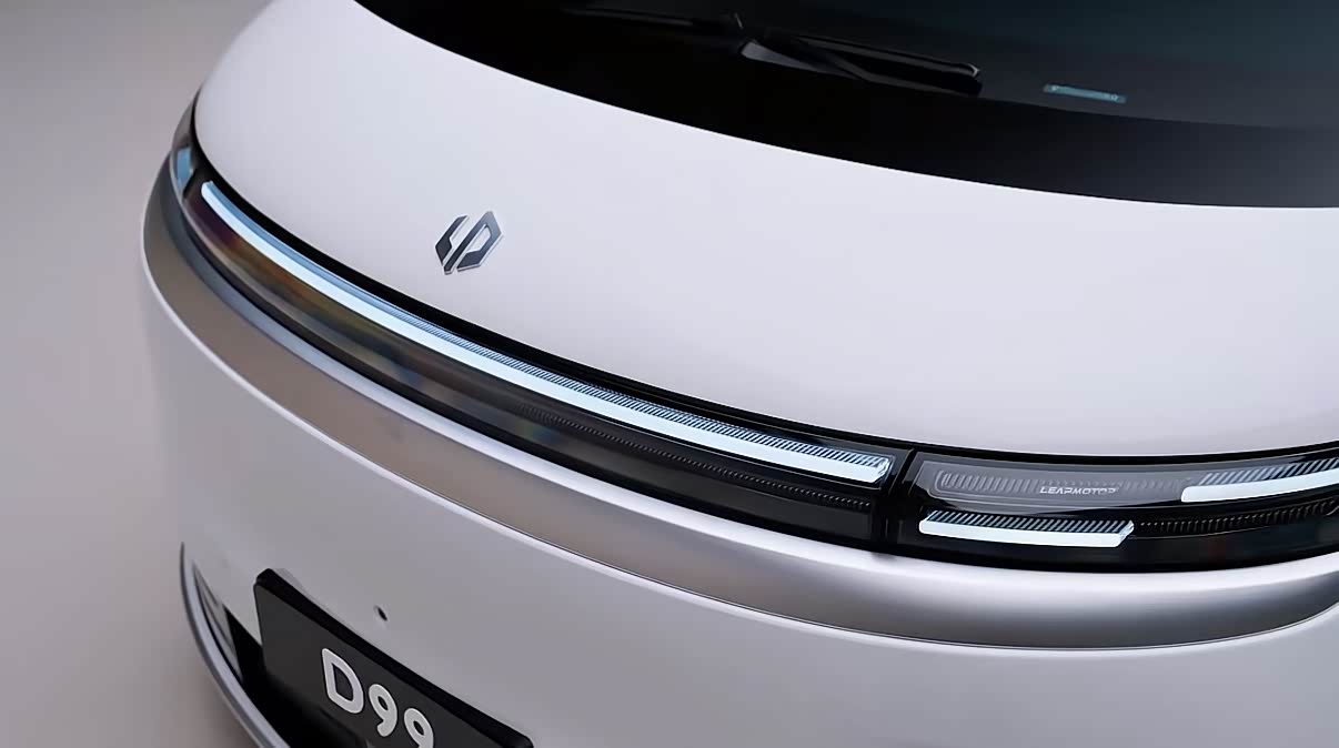 【图】80.3度大电池 零跑D99要掀MPV局_零跑D99论坛_汽车之家论坛