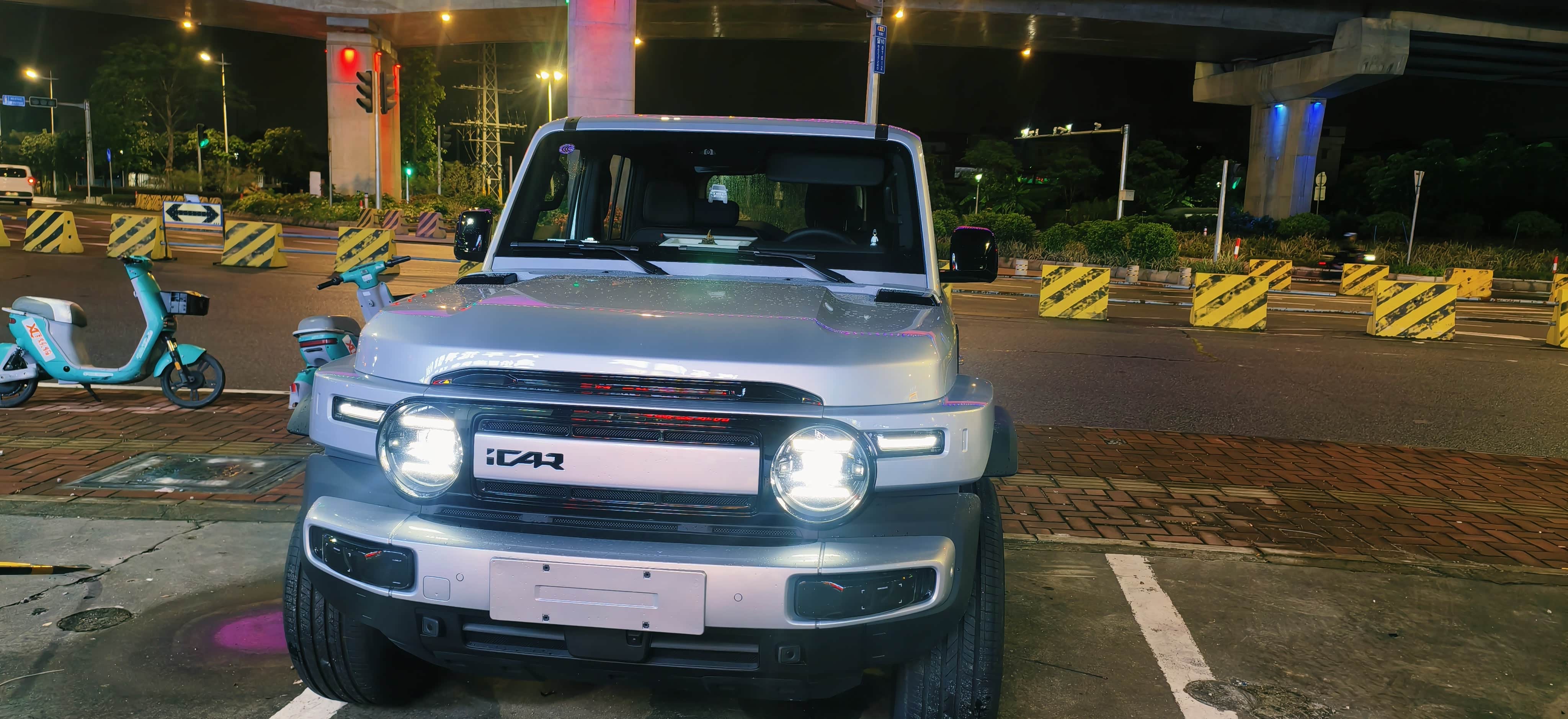 【图】从第一眼在路碰到icar v23就被它的外观深深吸引了。于是_iCAR 超级V23论坛_汽车之家论坛