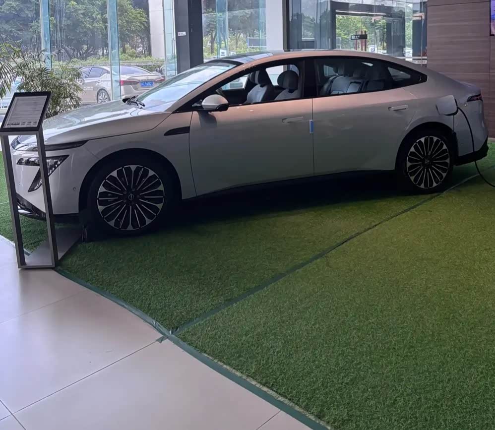 【图】日产N7 11.99万起！探店汽车之家空间站 底价现车+专属福利等你拿_日产N7论坛_汽车之家论坛