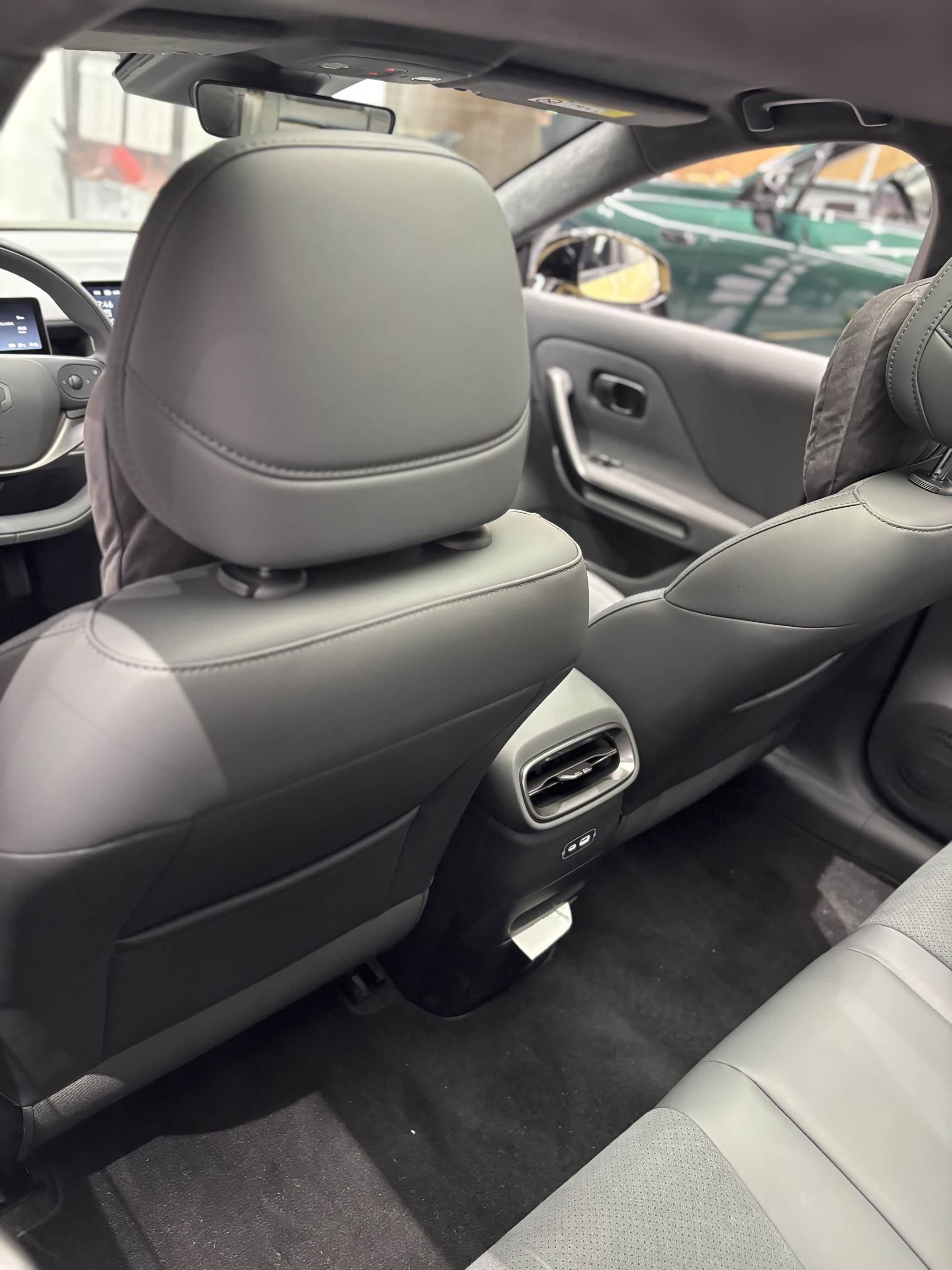 【图】Lafa5：好看好坐还“跑”_零跑Lafa5论坛_汽车之家论坛