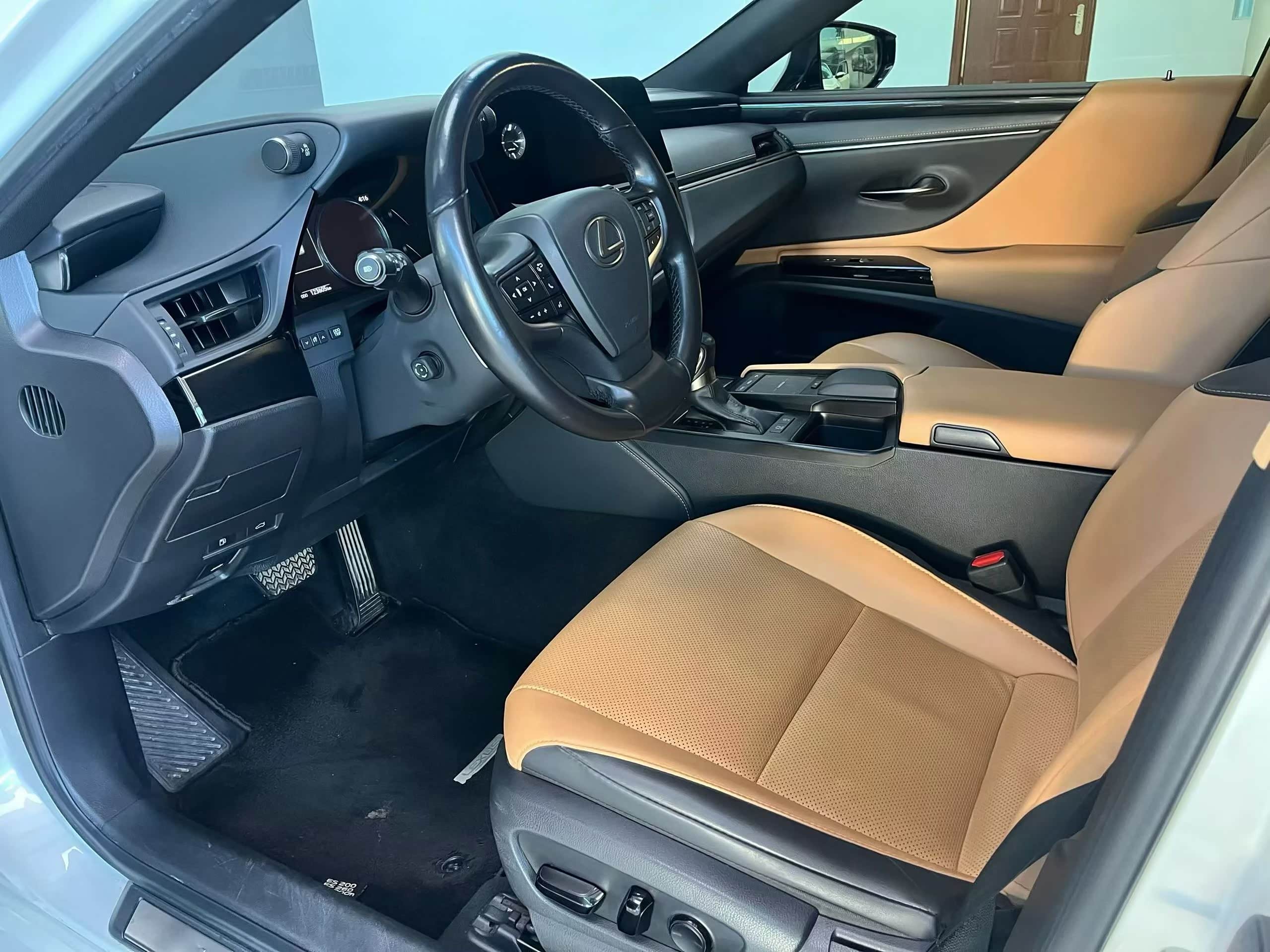 【图】2022年雷克萨斯ES200卓越版，_雷克萨斯ES论坛_汽车之家论坛