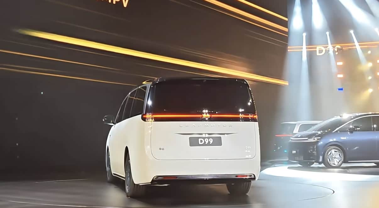 【图】80.3度大电池 零跑D99要掀MPV局_零跑D99论坛_汽车之家论坛