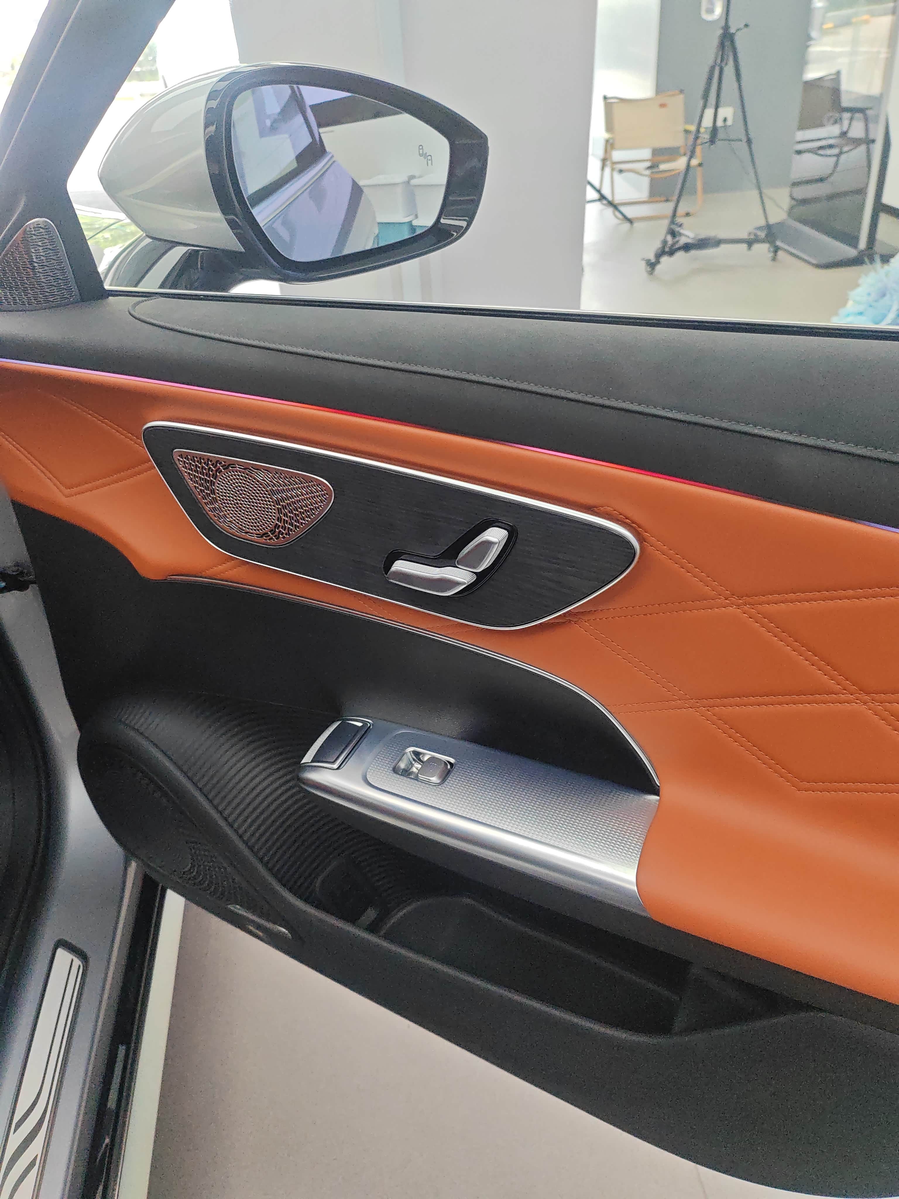 【图】最近去试驾了奇瑞风云A9L，真的有被惊艳到！ 拉开车门，座椅_风云A9L论坛_汽车之家论坛