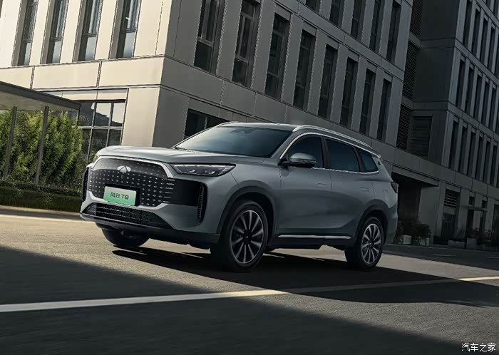 【图】奇瑞风云T8：15.6英寸2.5K大屏+8155芯片_风云T8论坛_汽车之家论坛