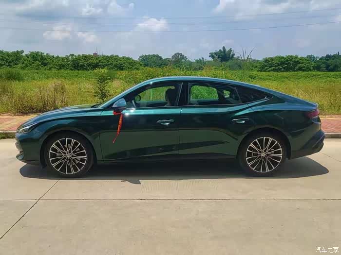 【图】提了MG7绿色款，这波颜值真没输_MG7论坛_汽车之家论坛