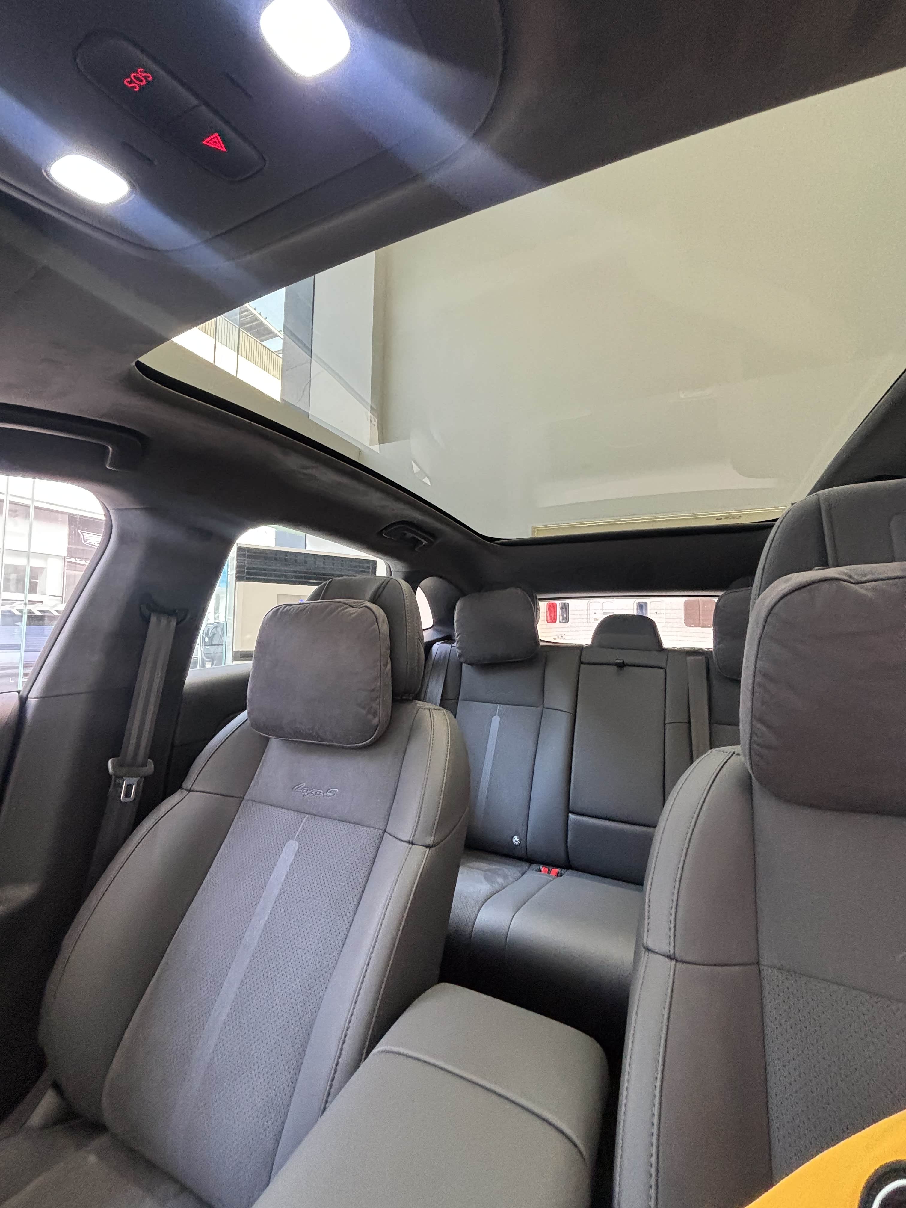 【图】一篇带你看懂零跑最强小钢炮 lafa5 今天去大中原保养车见_零跑Lafa5论坛_汽车之家论坛