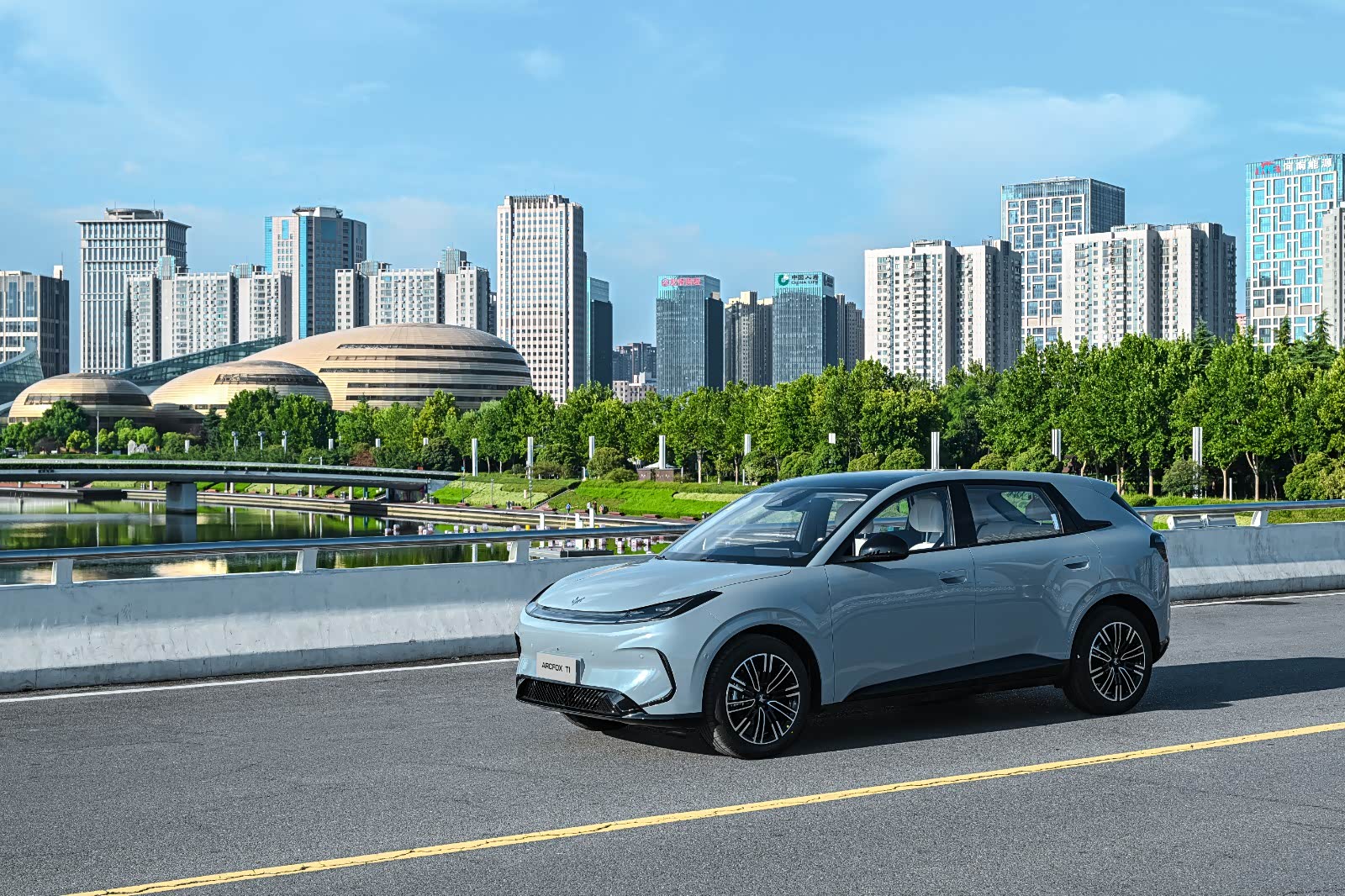 【图】两小时订单破万极狐T1 6.88万起热度远超星愿MG4元UP_极狐T1论坛_汽车之家论坛