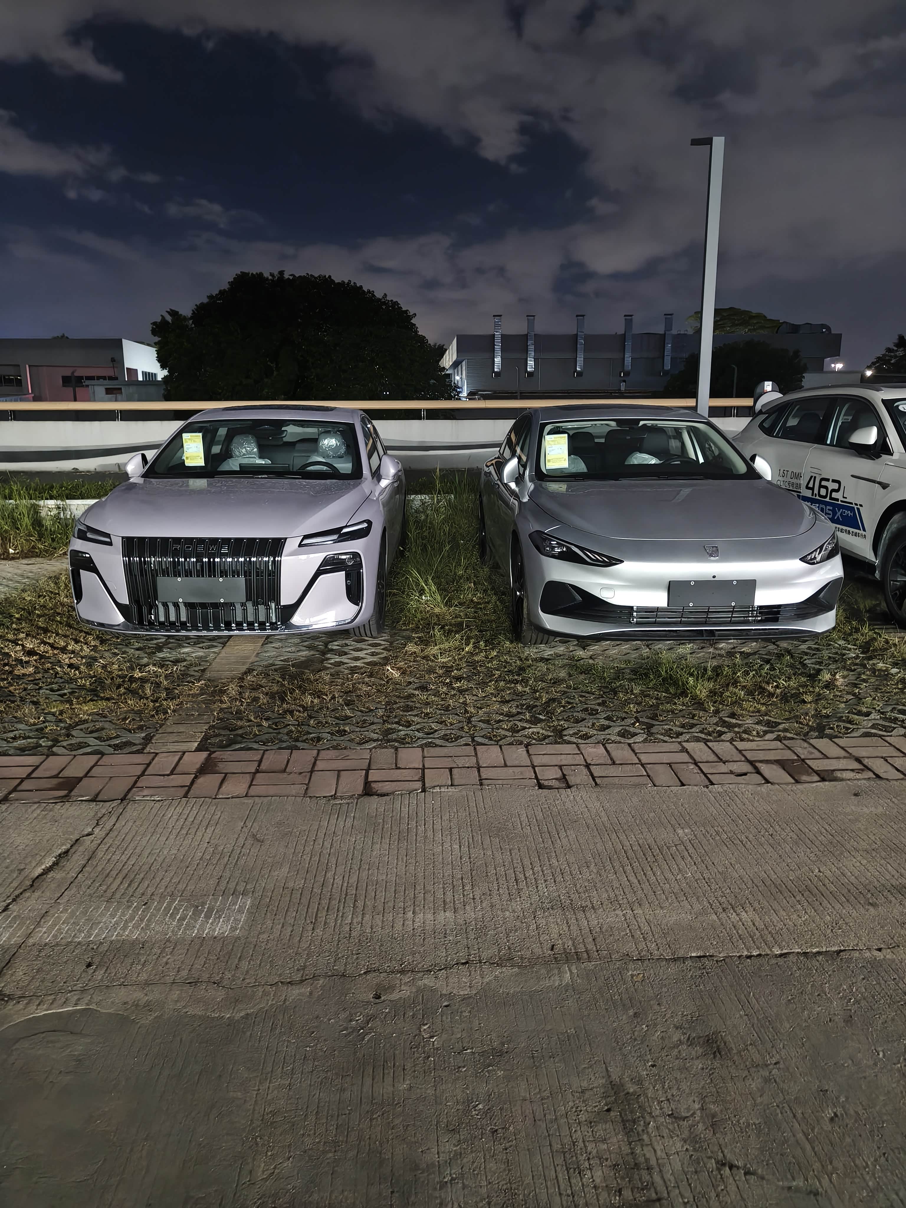 【图】荣威M7dmh新车已到店_荣威M7 DMH论坛_汽车之家论坛